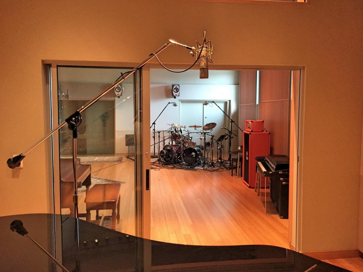 How to Mic Drums for Recording, Part 3 — Multiple Microphones - InSync