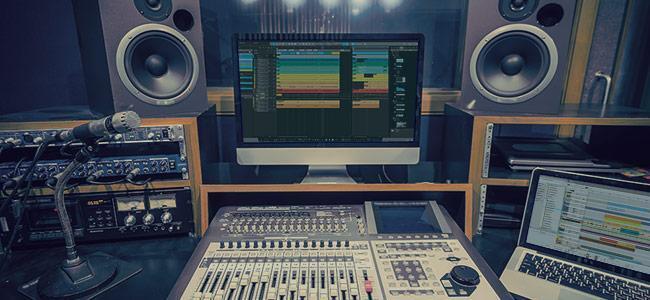 Studio Desk/Workstation Buying Guide - InSync