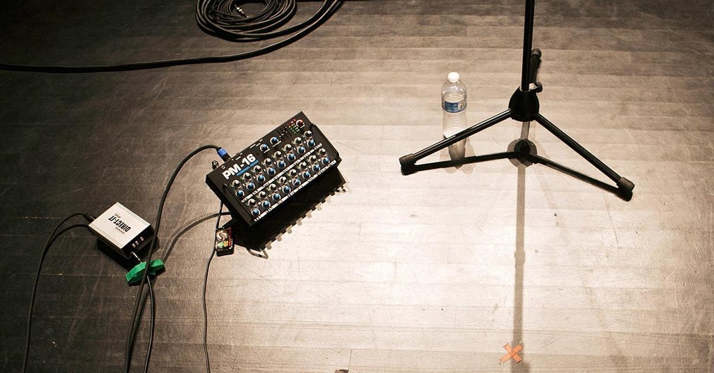 A Musician's Guide to Monitor Mixing - InSync