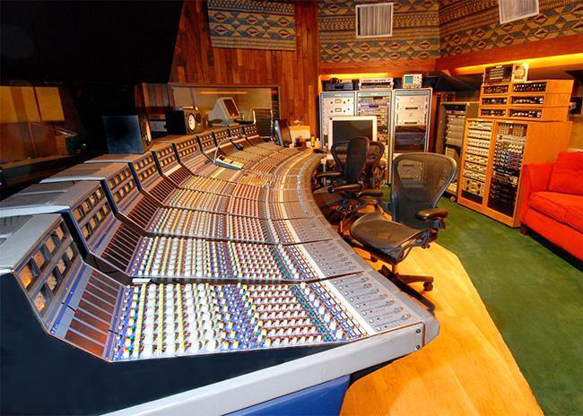 Legendary Consoles and Their Impact on Music History - InSync