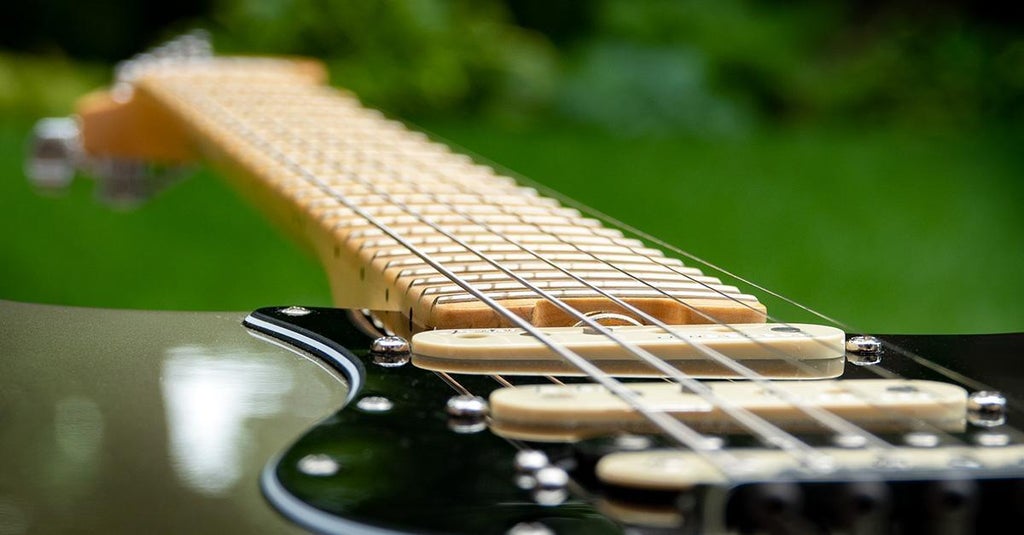 What Is Fingerboard Radius? - InSync