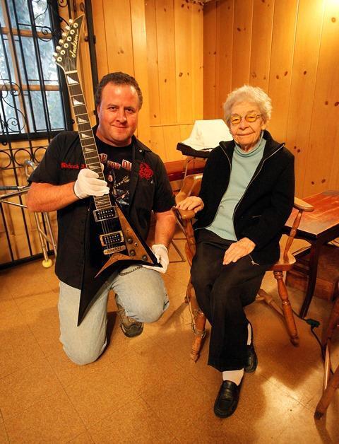 Remembering Randy Rhoads with Reverence - InSync