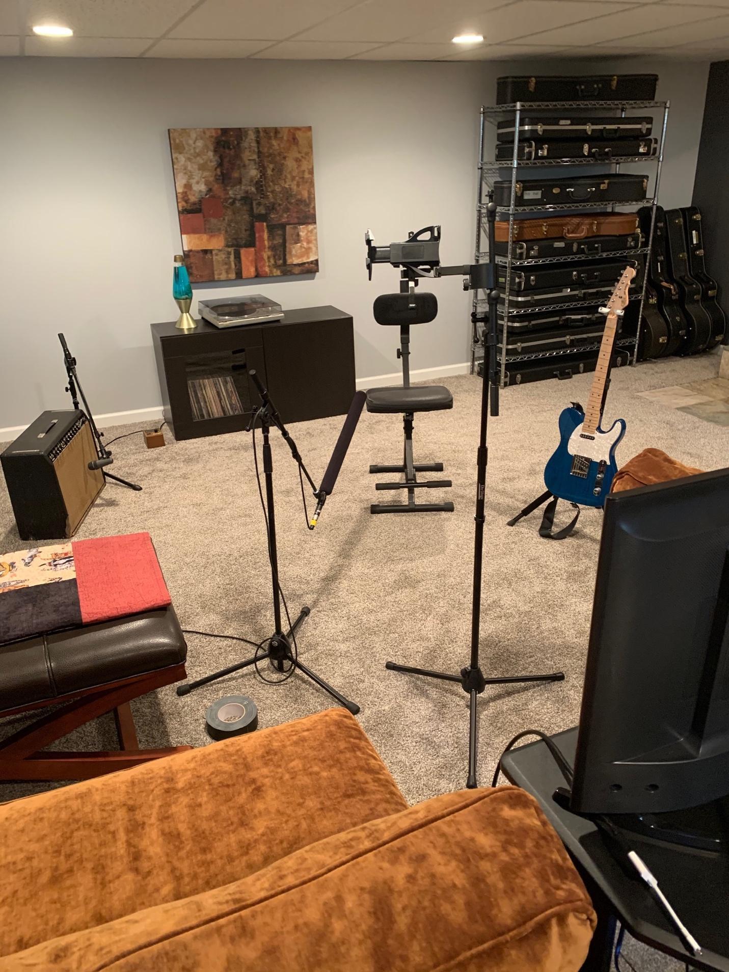 Behind the Scenes: Sweetwater's Content Creators at Home - InSync