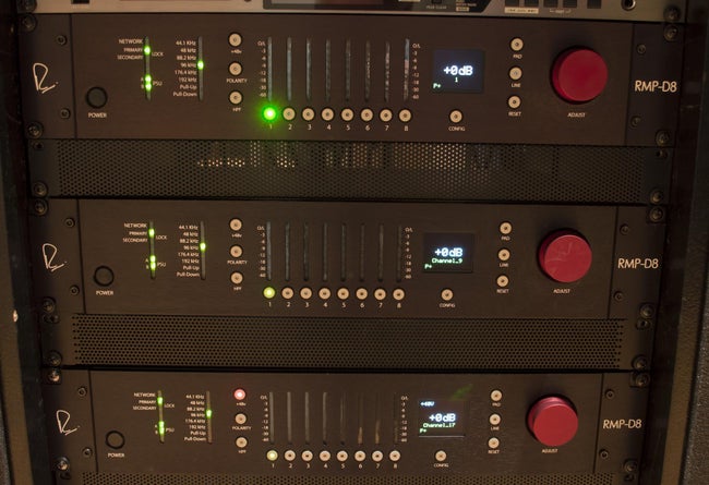 22 Podcast Mics Compared – Take a Listen! - InSync