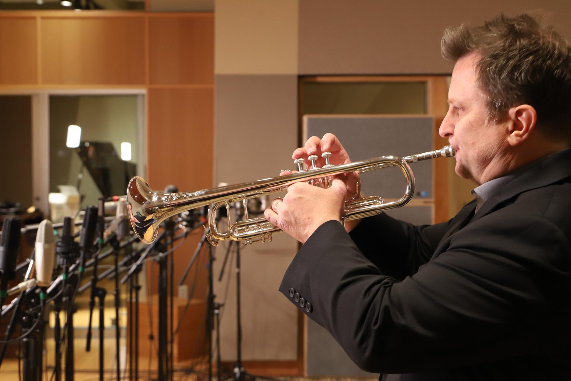 Trumpet Mic Shootout – with Sound Samples - InSync