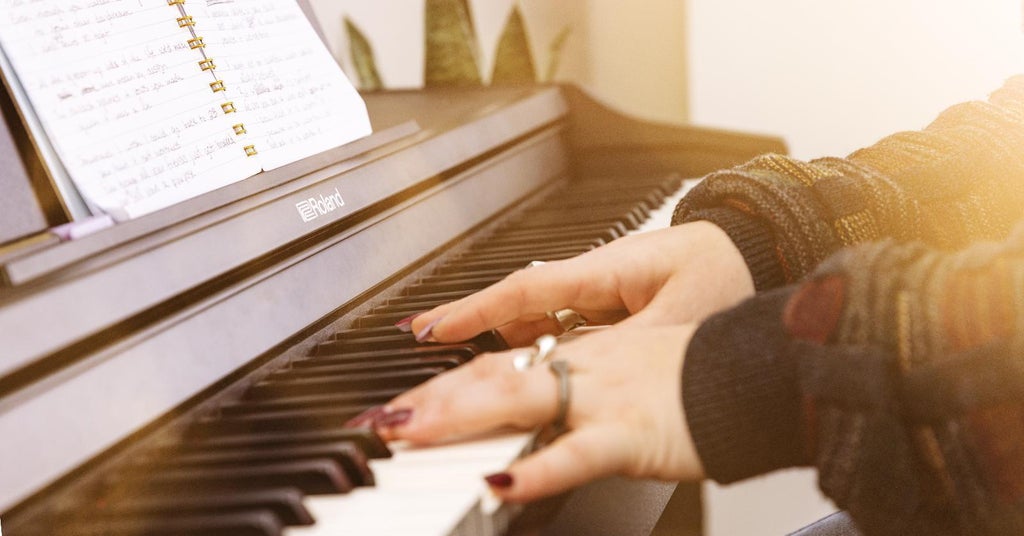 A Music Educator's Guide to the Best Pianos & Keyboards for Students ...
