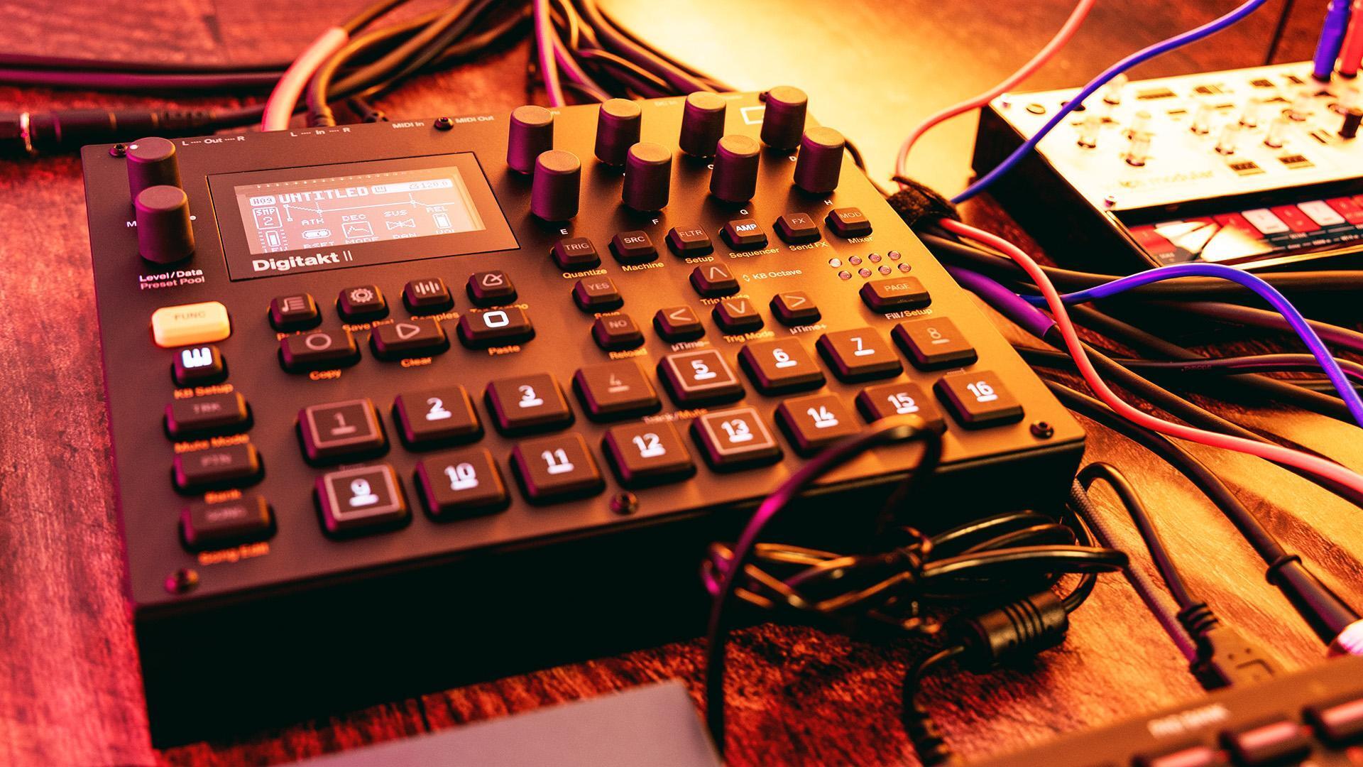 Beyond the DAW: DAWless Jamming and the Tactility Renaissance - InSync