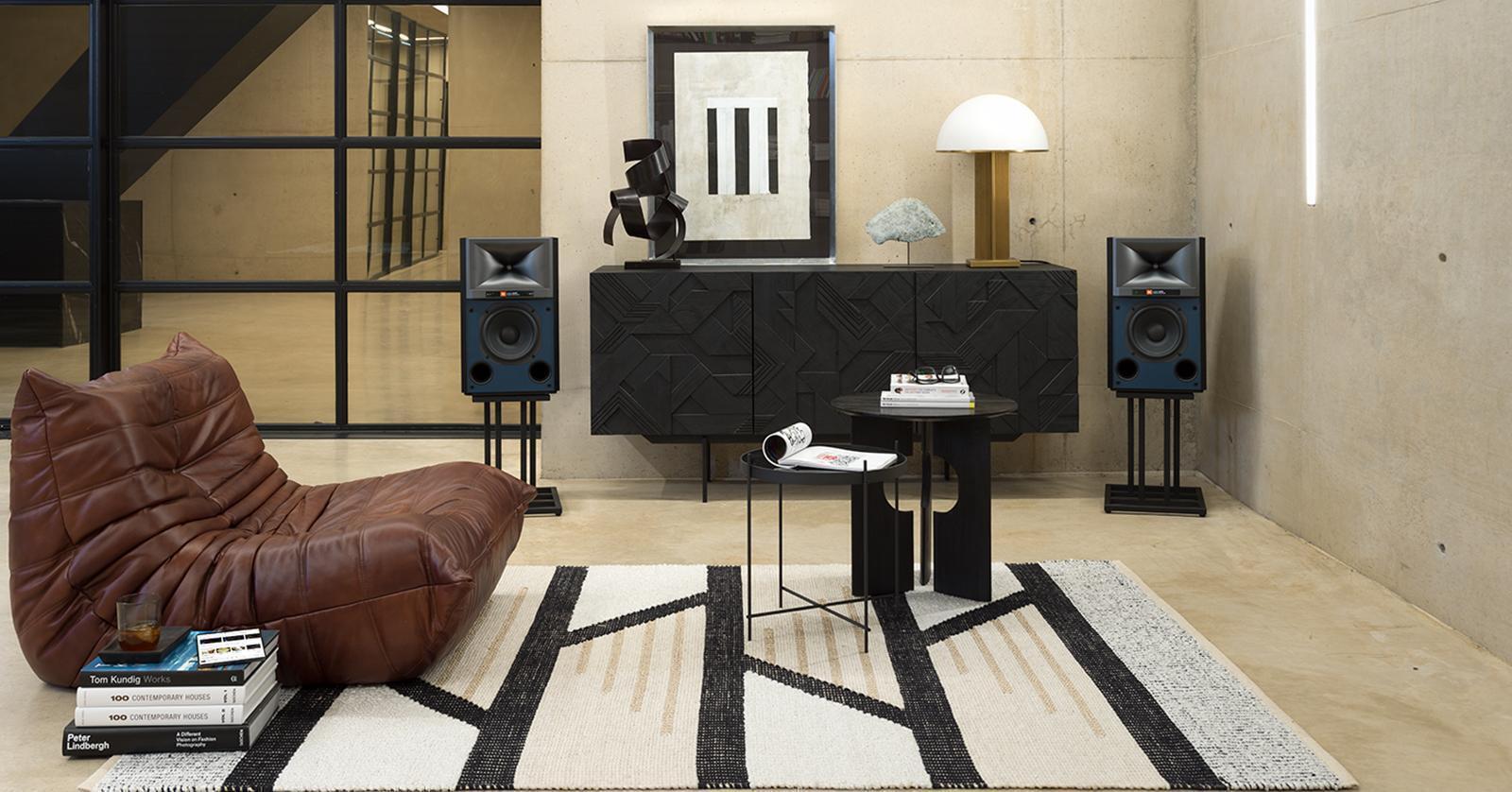 Home Sound Systems Explained: What You Need to Sound Your Best - InSync