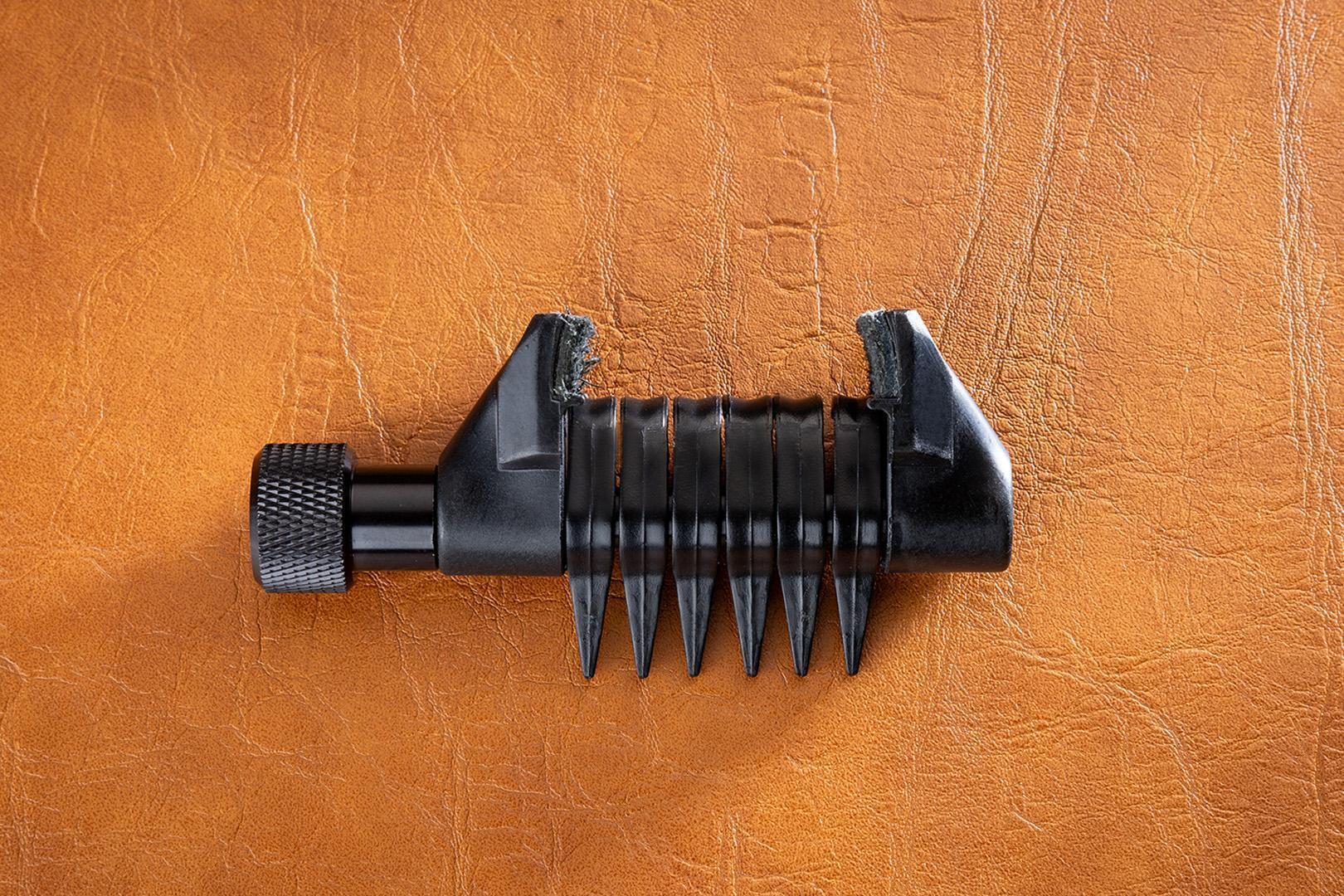 What Is a Guitar Capo? - InSync