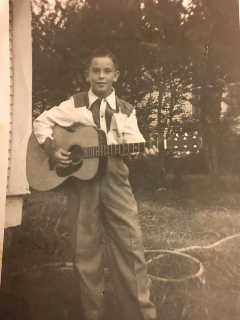 My Dad’s First Martin Guitar – Gordon Kennedy - InSync