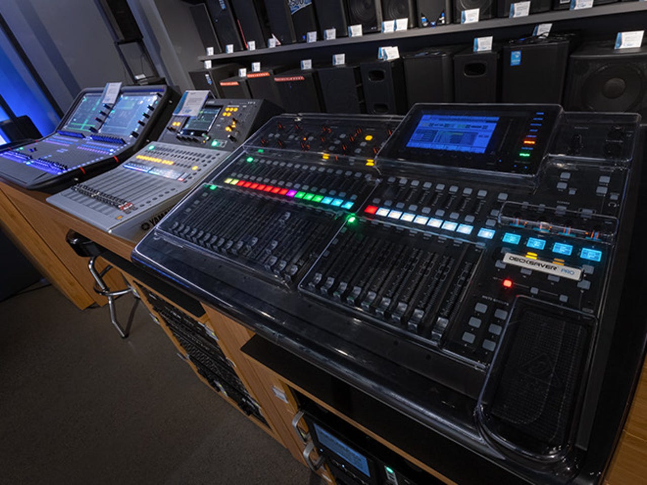 Live Sound and Lighting Room at the Sweetwater Music Store | Sweetwater.com