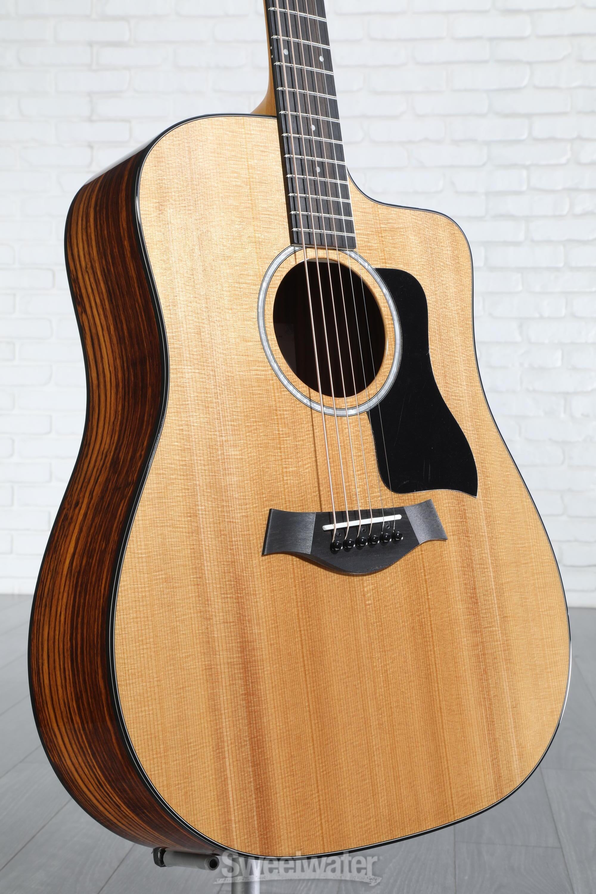 Taylor 210ce Plus Dreadnought Acousic-electric - Natural | Sweetwater