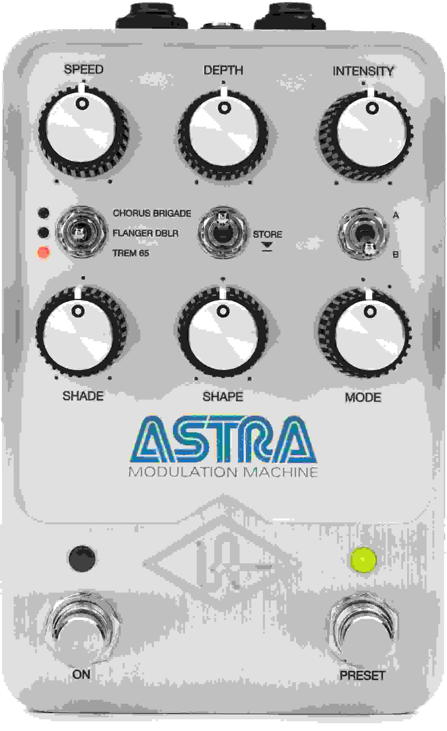 Universal Audio UAFX Astra Modulation Machine Pedal | Sweetwater