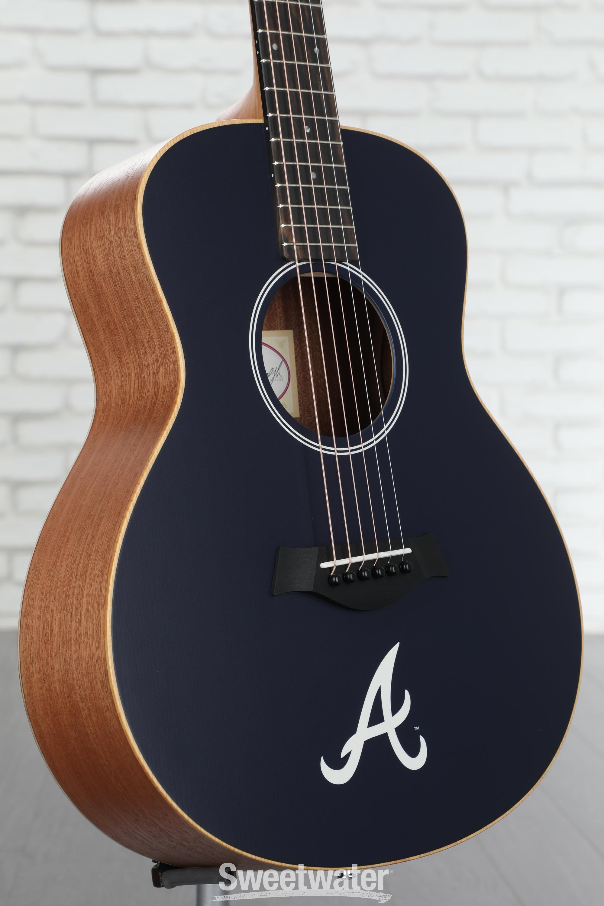 Taylor x MLB™ GS Mini Acoustic Guitar - Atlanta Braves™ | Sweetwater