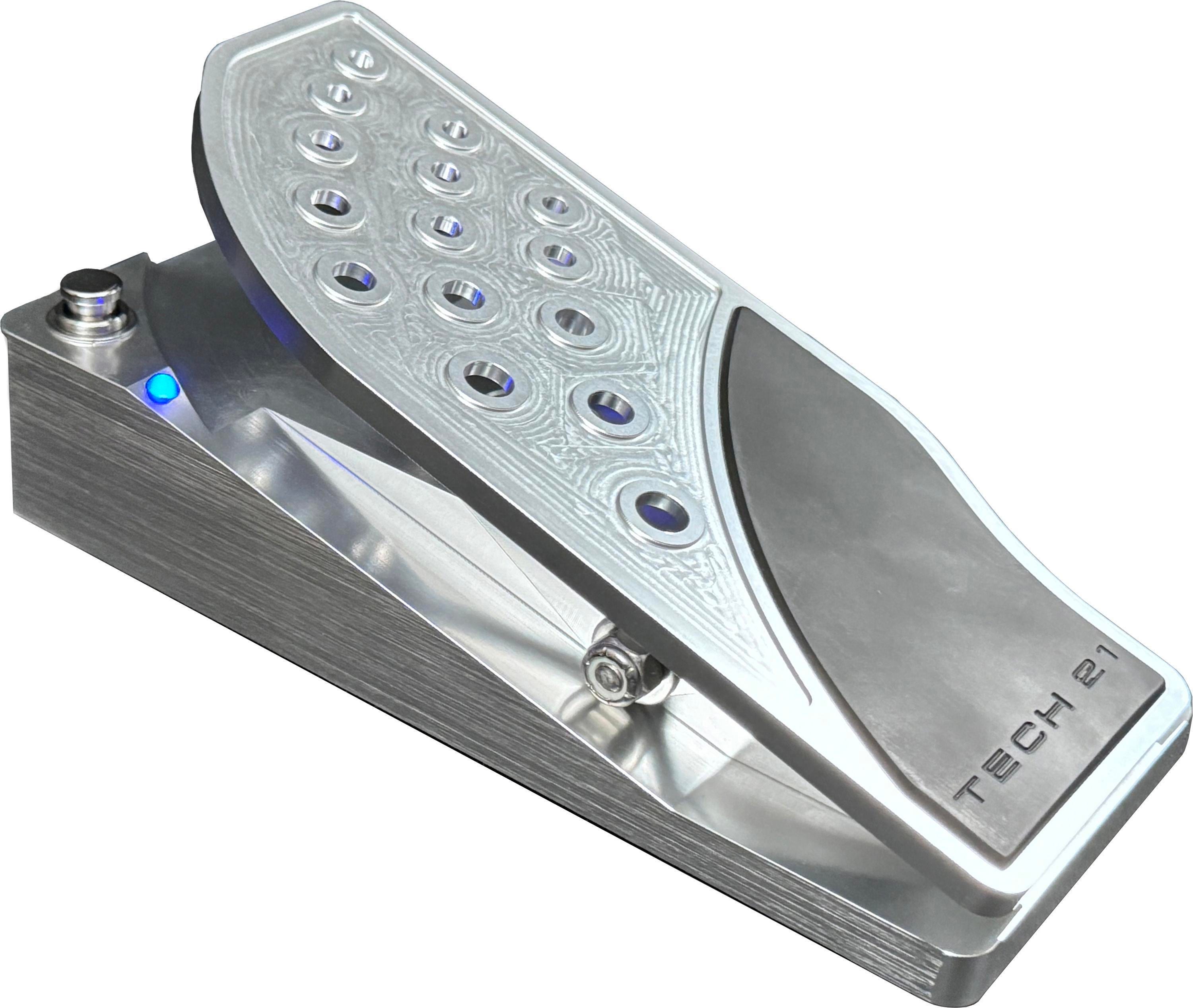 Tech 21 Killer Wail v2 Guitar Wah Pedal - Silver | Sweetwater