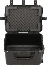 SKB iSeries Injection Molded Fly Rack Case - 6U | Sweetwater
