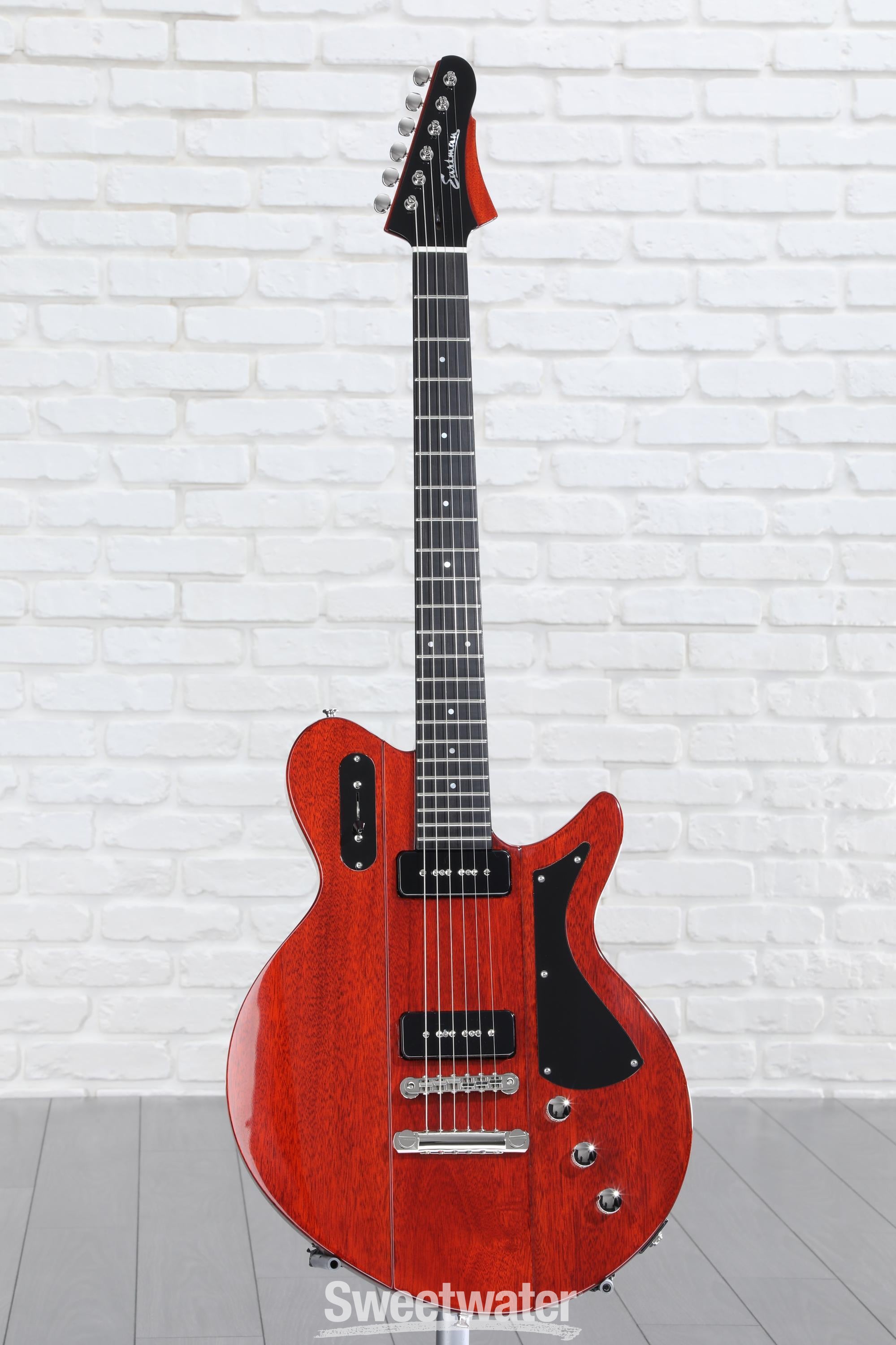 Eastman Guitars Juliet P-90 Electric Guitar - Vintage Red | Sweetwater