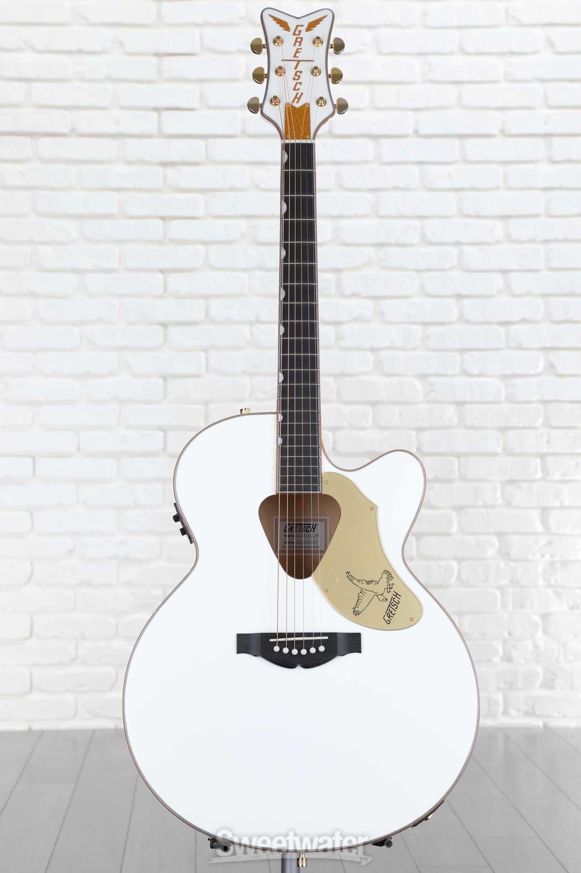 Gretsch G5022CWFE Rancher Falcon Jumbo Cutaway Acoustic-Electric Guitar ...