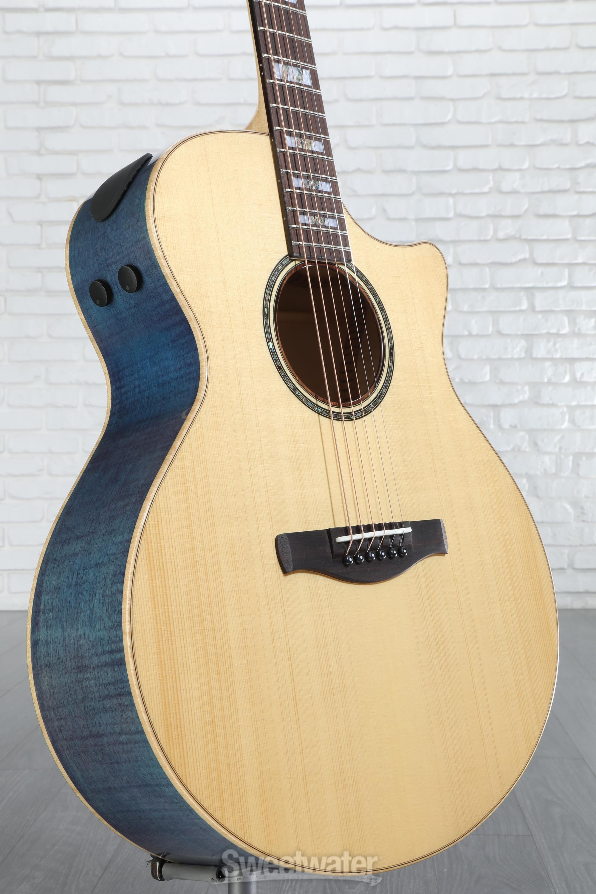 Ibanez AE390 Acoustic-electric Guitar - Natural High Gloss | Sweetwater