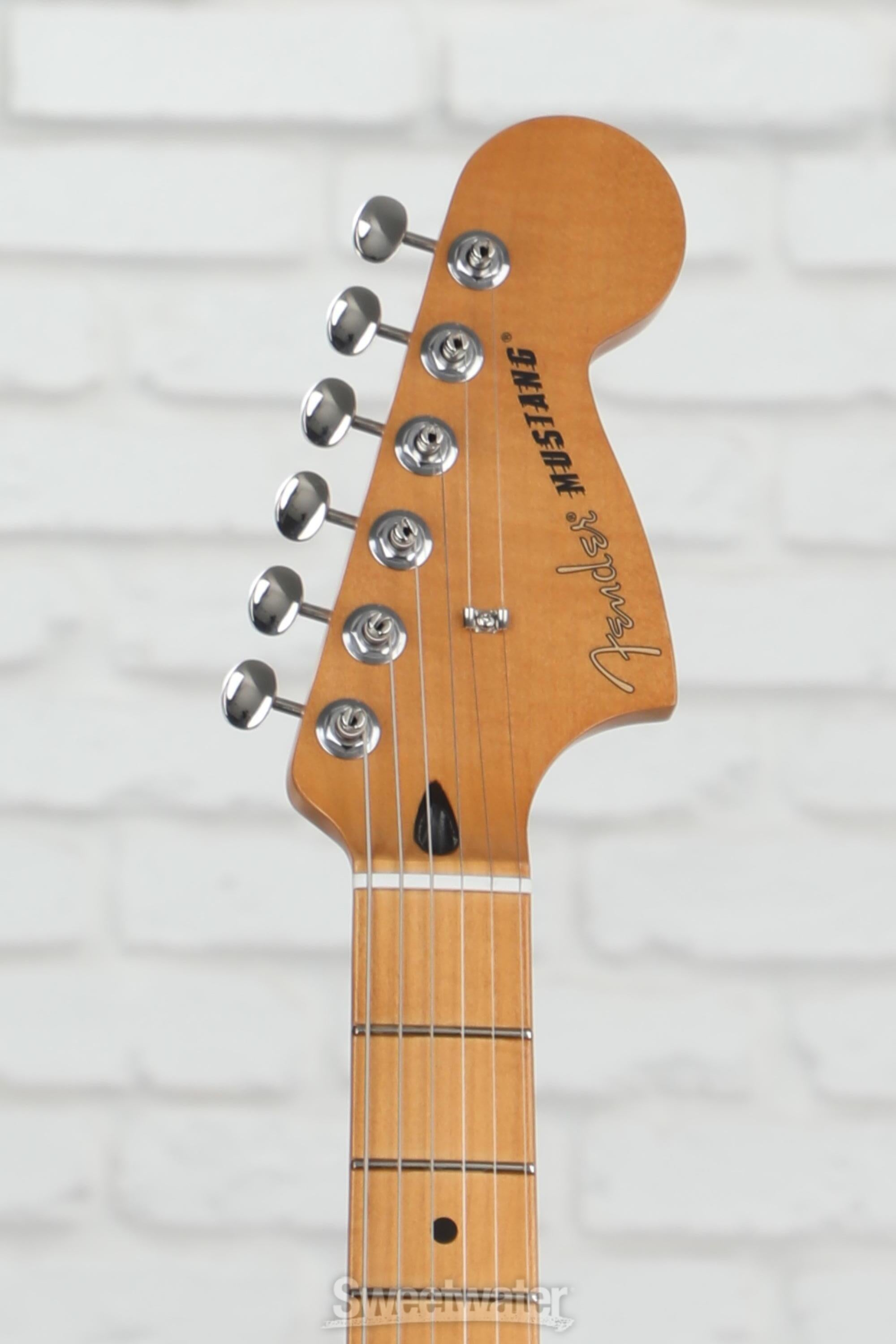 Fender Player II Mustang - Hialeah Yellow with Maple Fingerboard ...