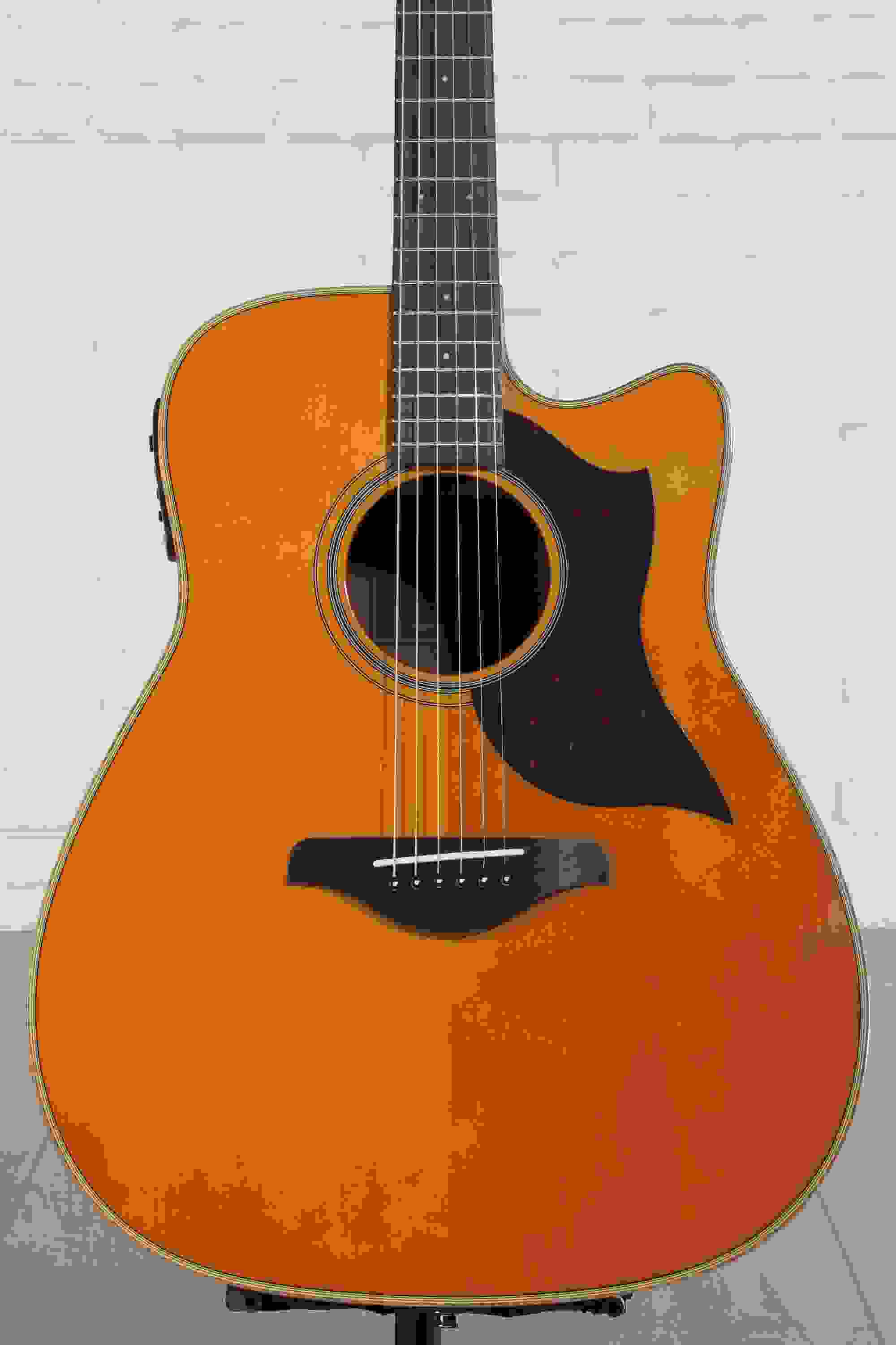 Yamaha A1R Acoustic-electric Guitar - Vintage Natural | Sweetwater