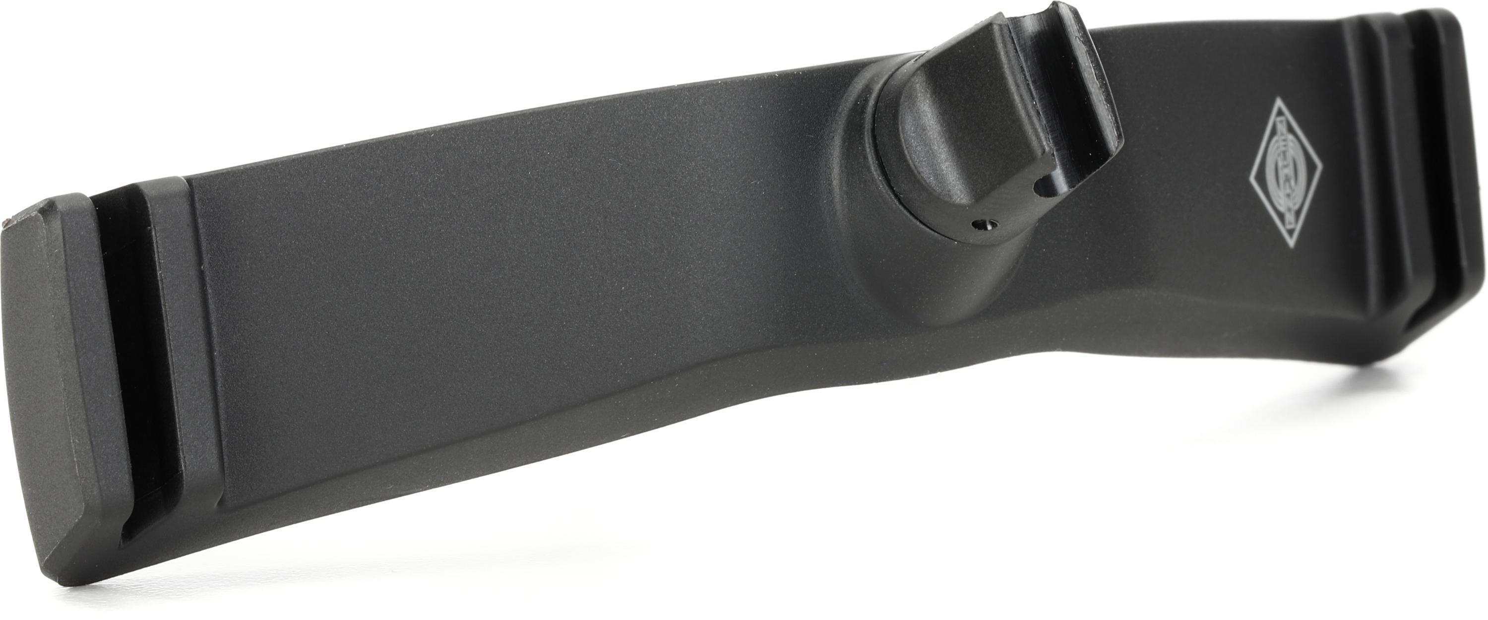 Neumann MC 3 Microphone Clip for Double Bass - String-mounted | Sweetwater