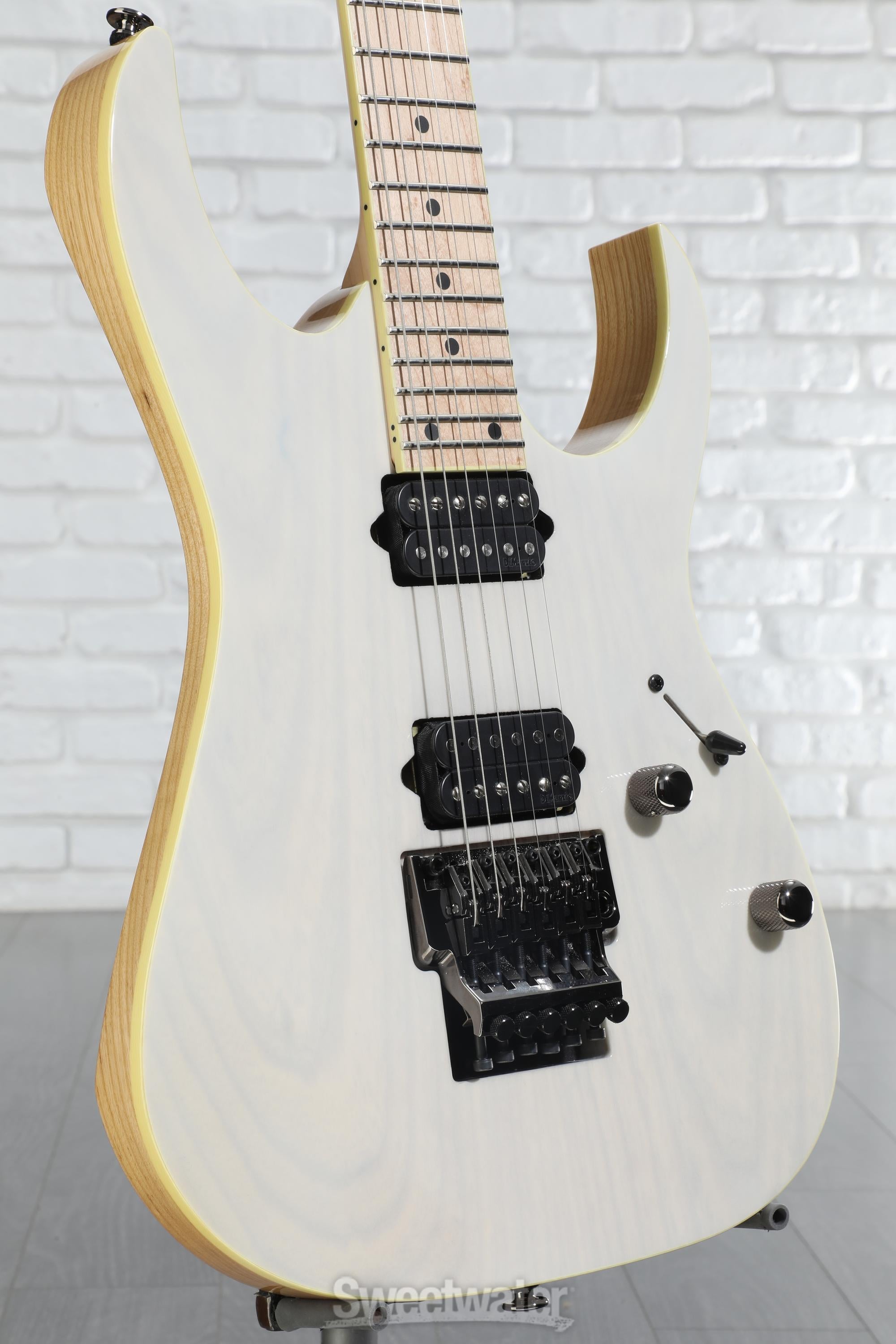 Ibanez Prestige RG652AHM - Antique White Blonde | Sweetwater