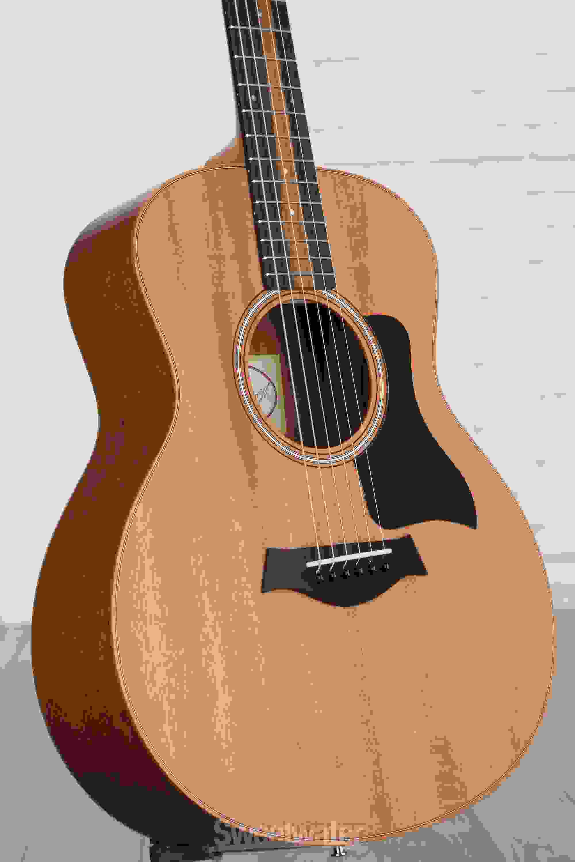 Taylor GS Mini Mahogany Acoustic Guitar - Natural with Black Pickguard ...