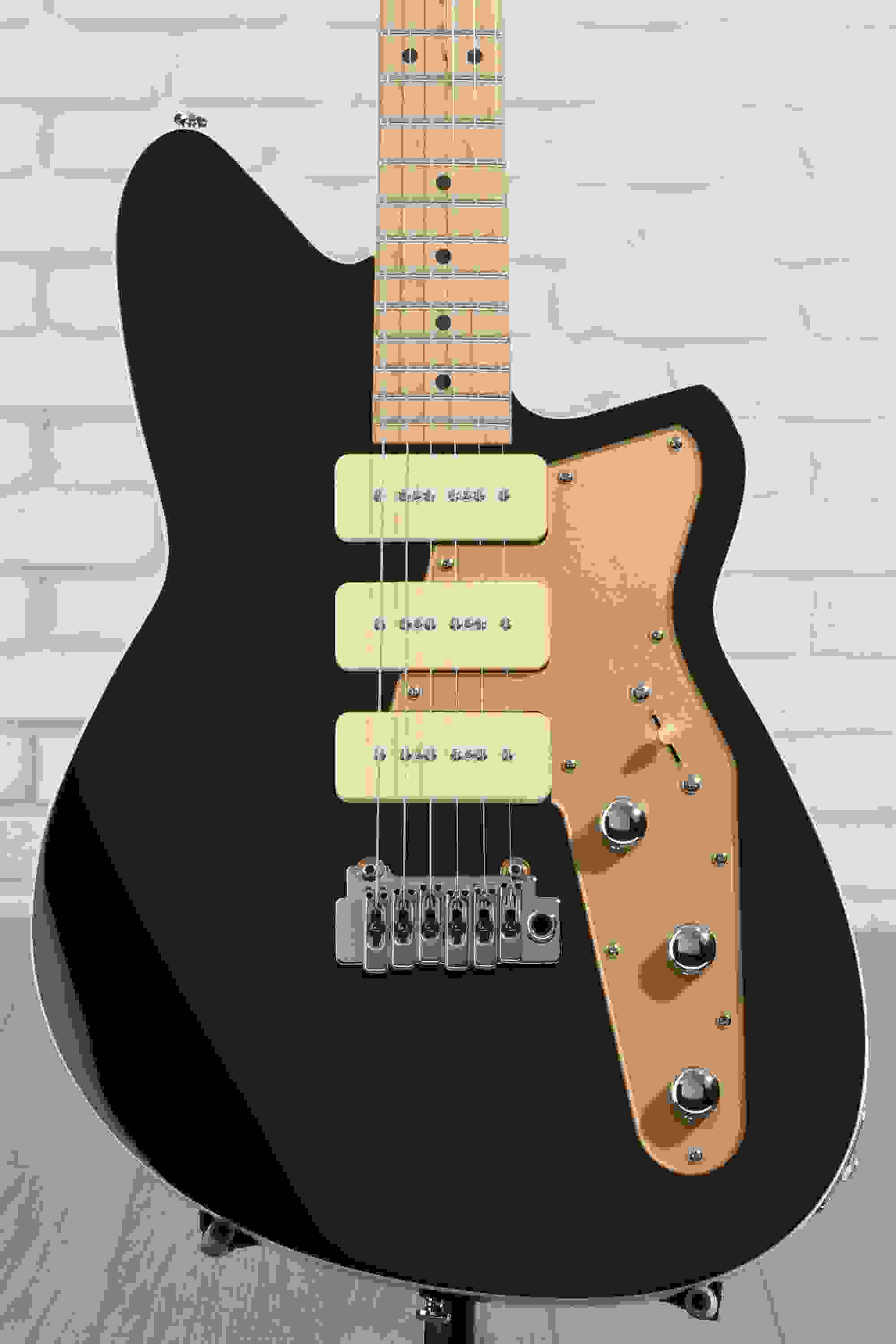 Reverend Jetstream 390 Electric Guitar - Midnight Black | Sweetwater