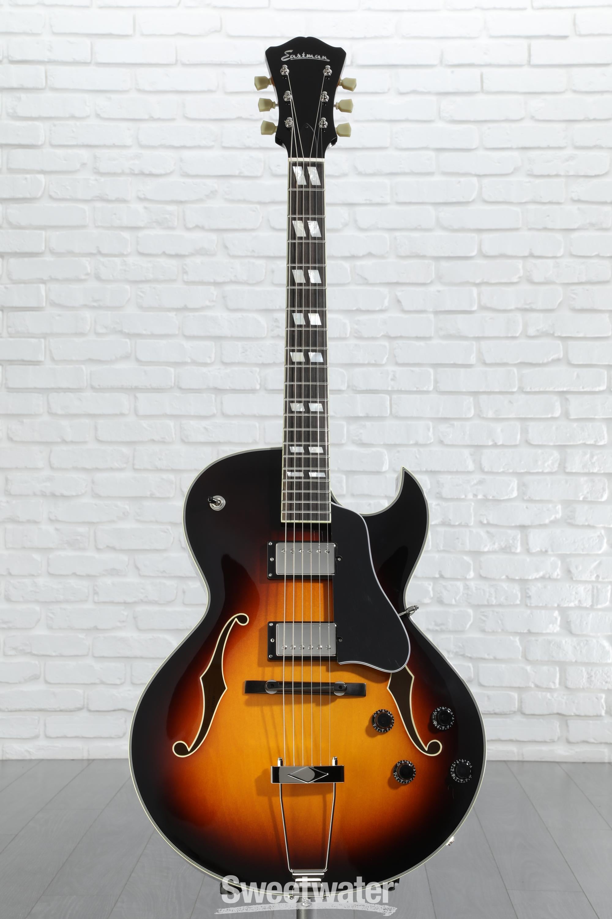 Eastman Guitars AR372CE Archtop Hollowbody Electric Guitar - Sunburst ...