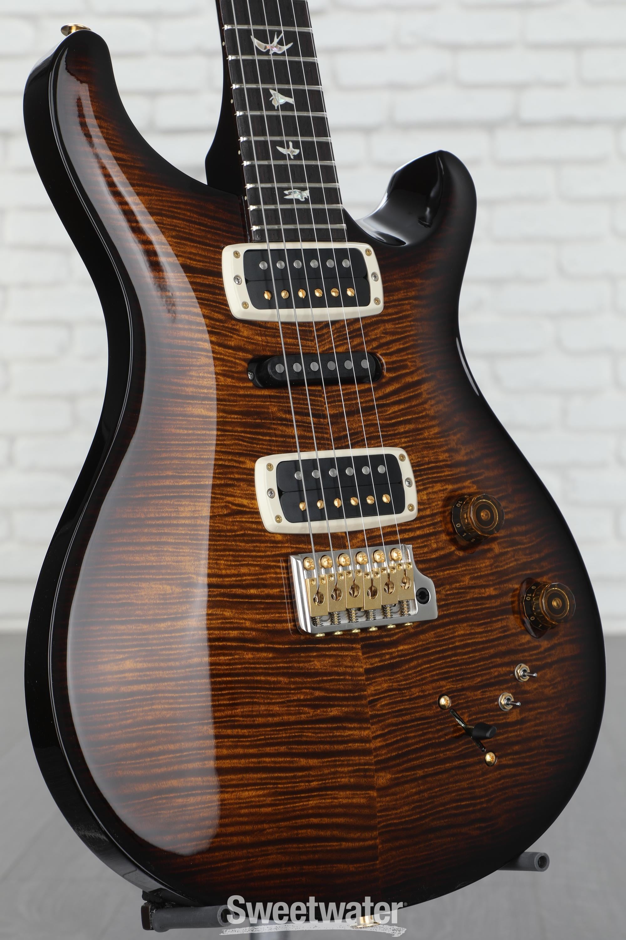 PRS Modern Eagle V 10-Top Electric Guitar - Black Gold Burst | Sweetwater