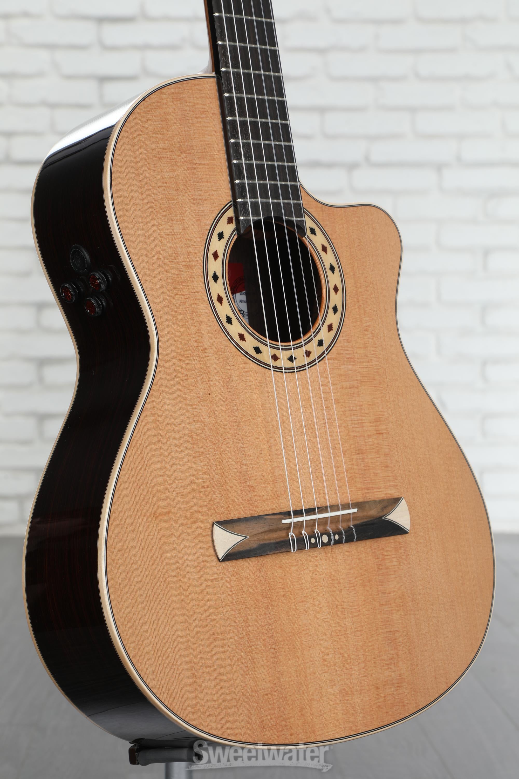 Alhambra Crossover CS-3 CW E8 Nylon-string Acoustic-electric Classical ...