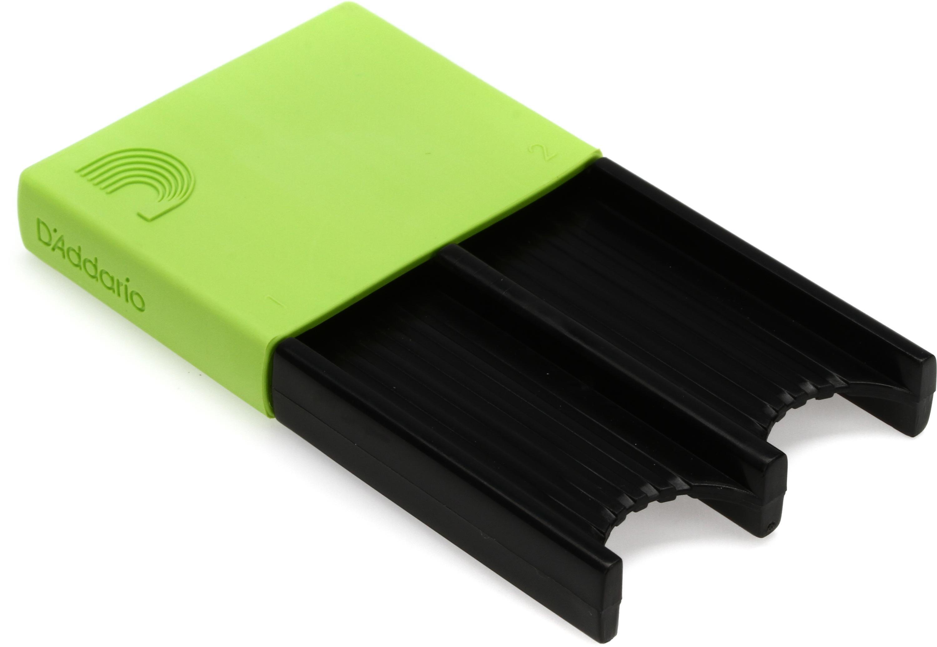 D'Addario Small Woodwind Reed Guard for Clarinet or Saxophone - Green ...