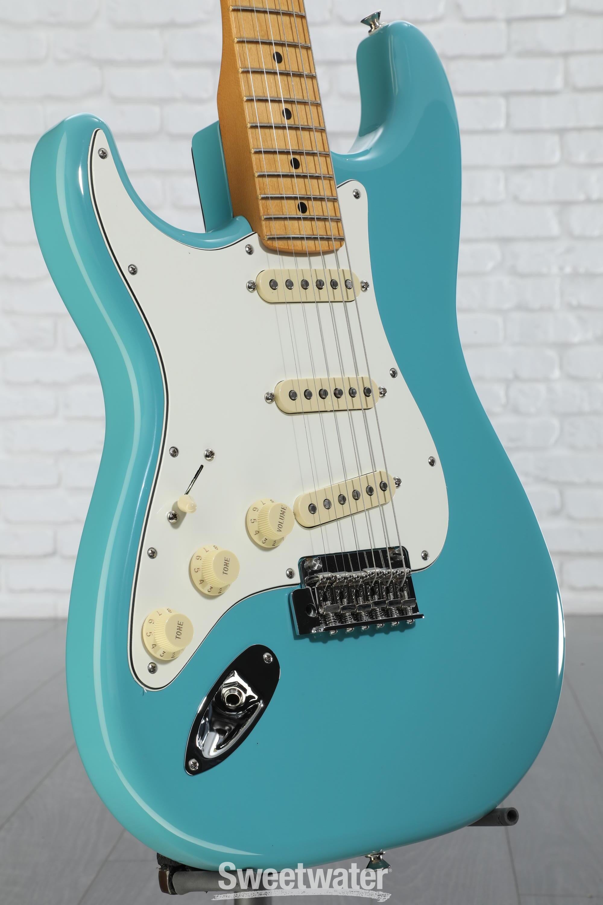 Fender Player II Stratocaster Left-handed Electric Guitar - Aquatone ...