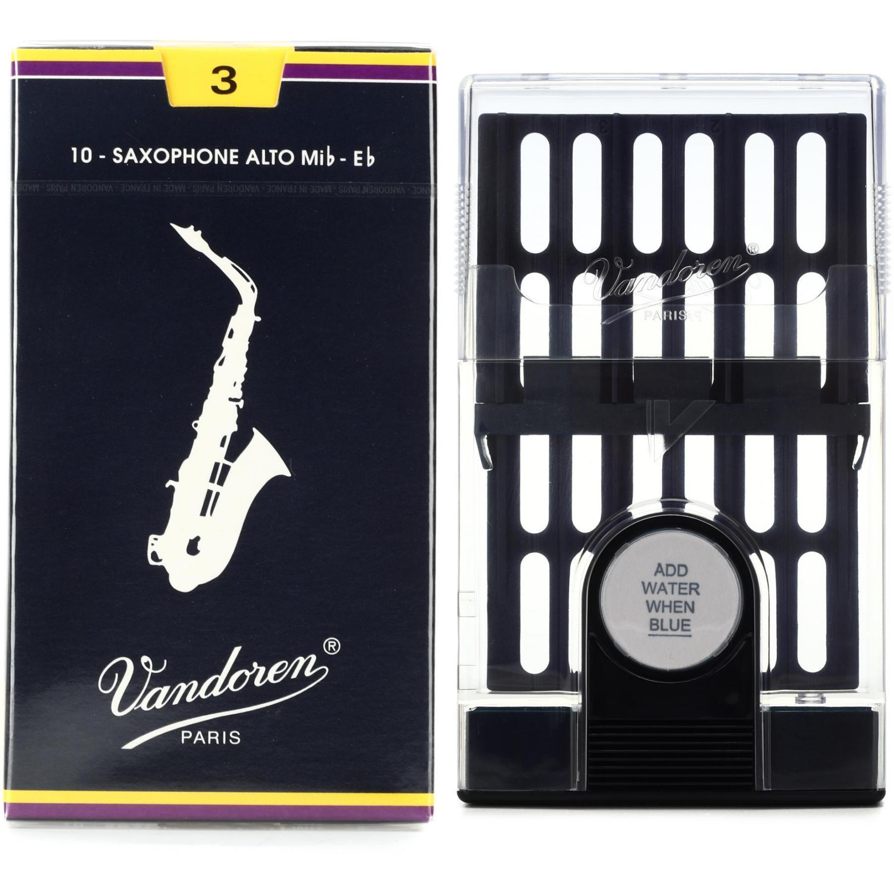Vandoren SR213 - Traditional Alto Saxophone Reeds with Reed Case - 3.0 ...