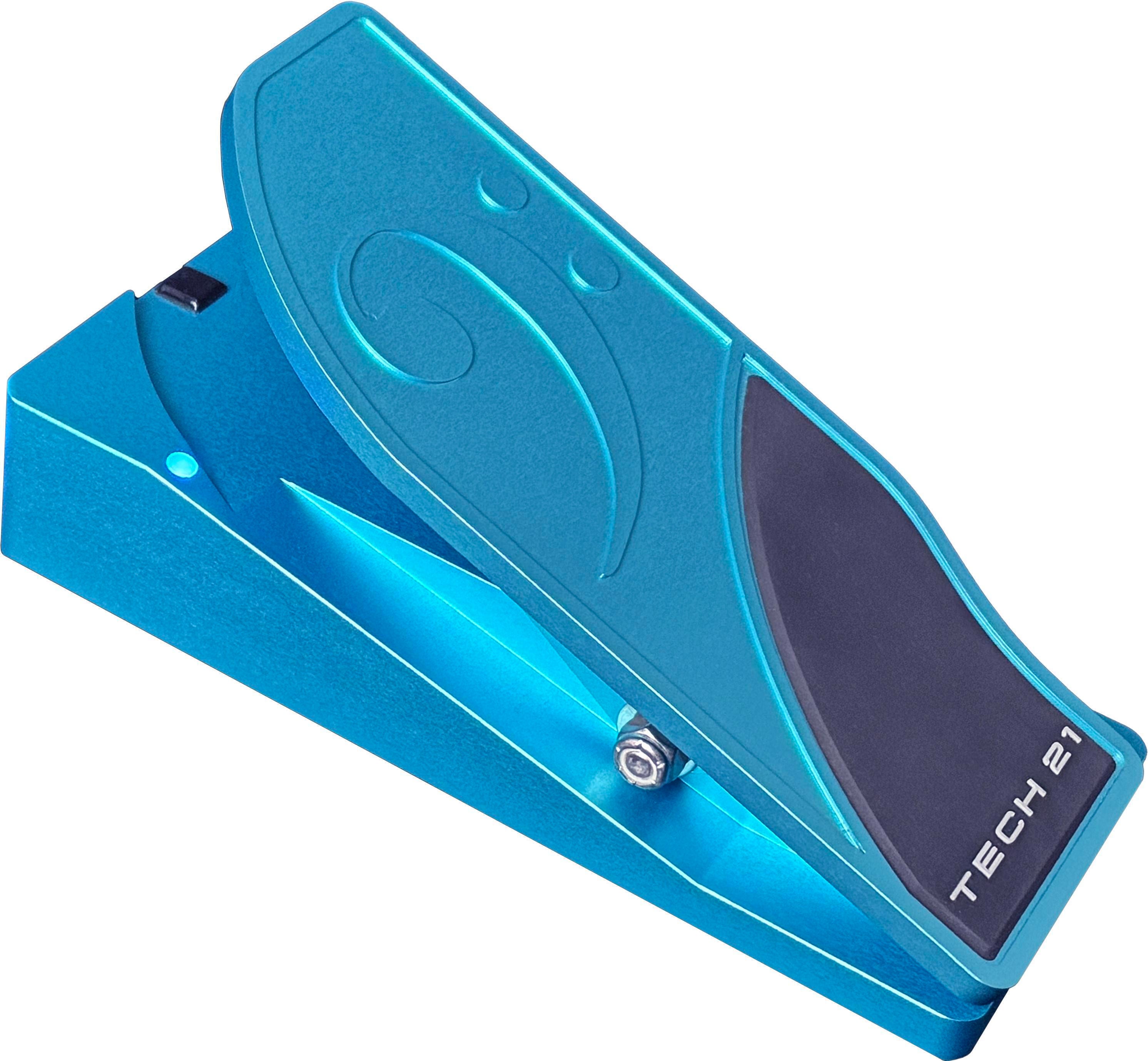 Tech 21 Killer Blue Wail Bass Wah Pedal - Blue | Sweetwater