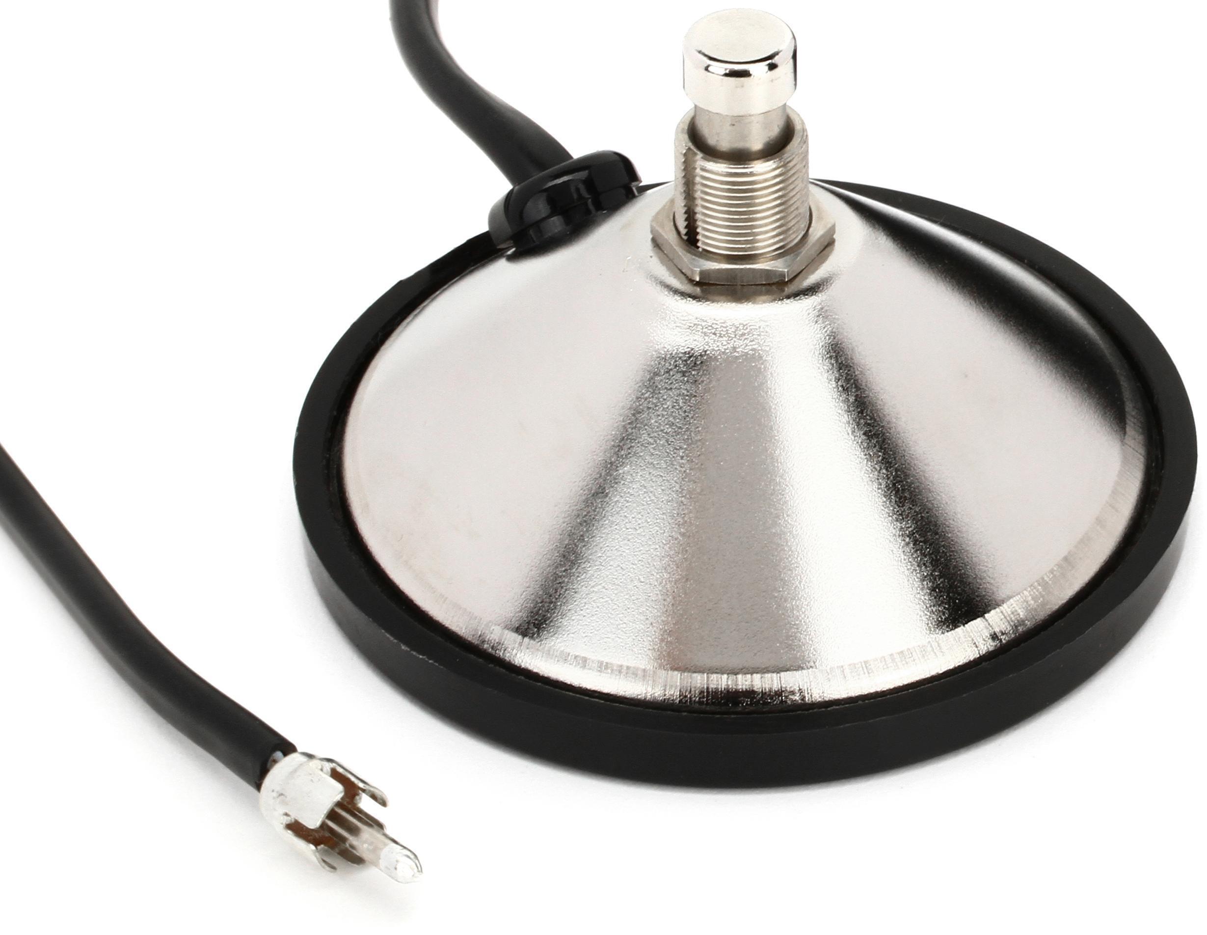 Fender 1-button Vintage-style Footswitch with RCA Connector | Sweetwater