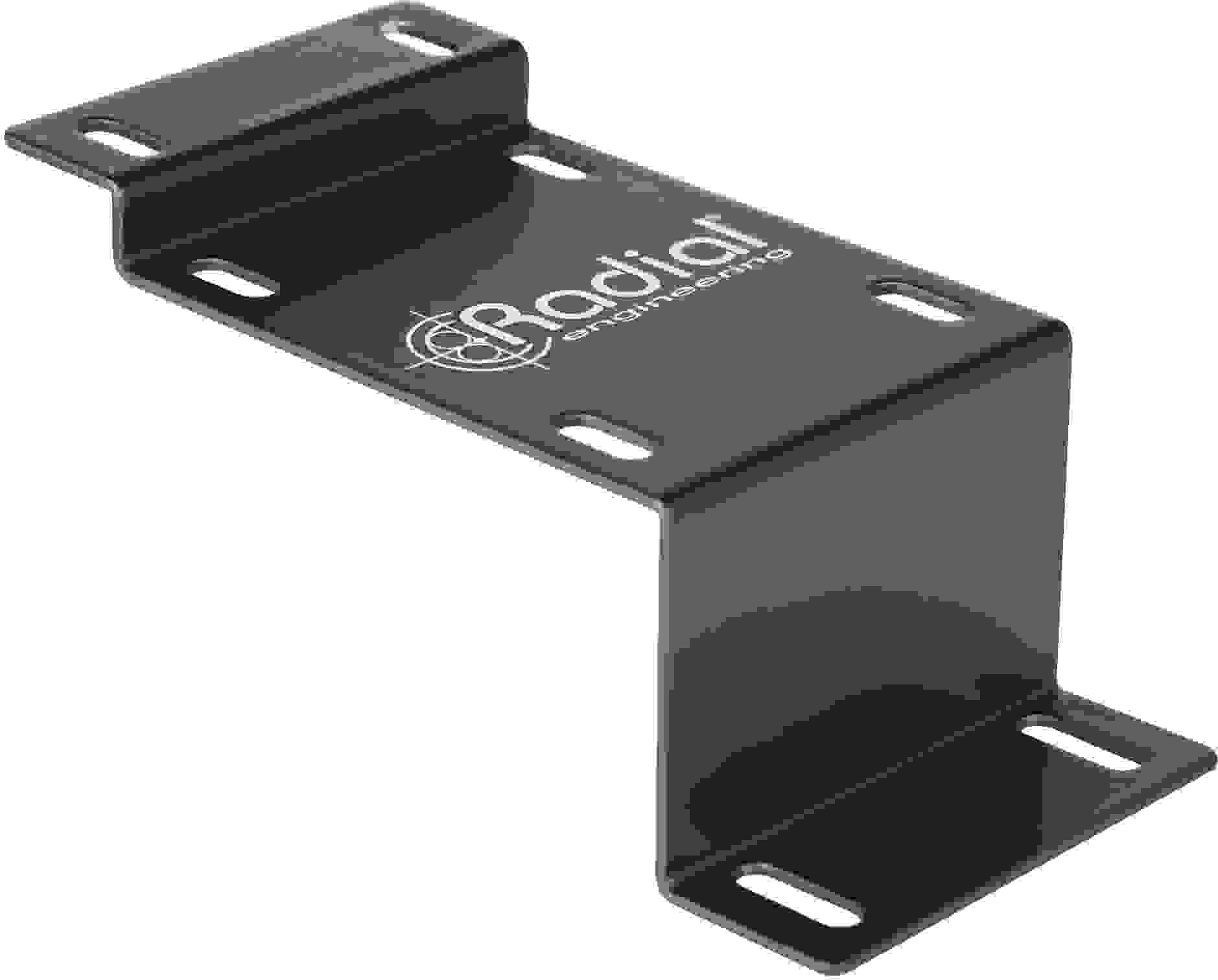 Radial TrainTrack Plus DI Pedalboard Mount | Sweetwater