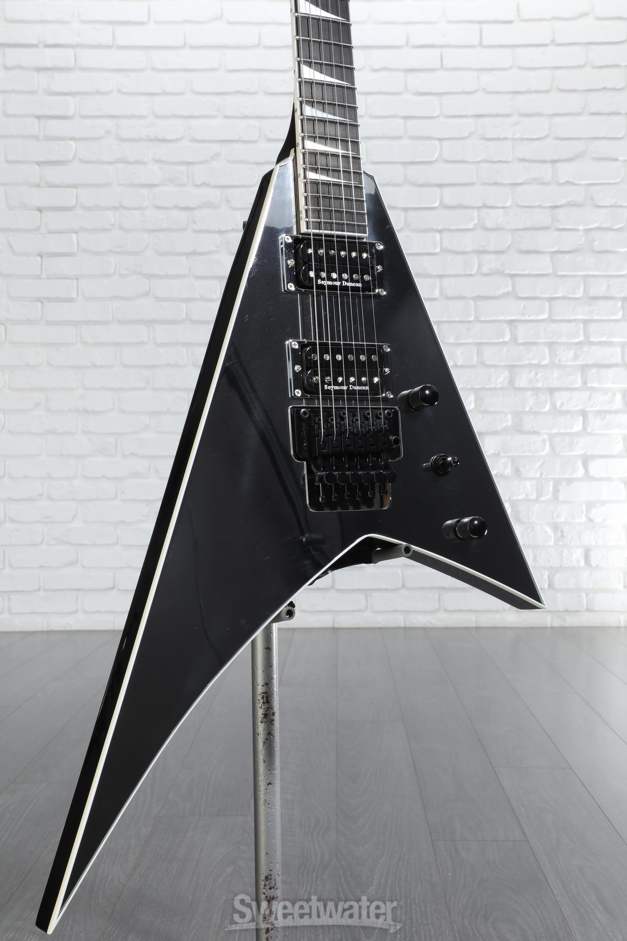 Jackson Pro Plus Series Rhoads Electric Guitar - Mirror | Sweetwater