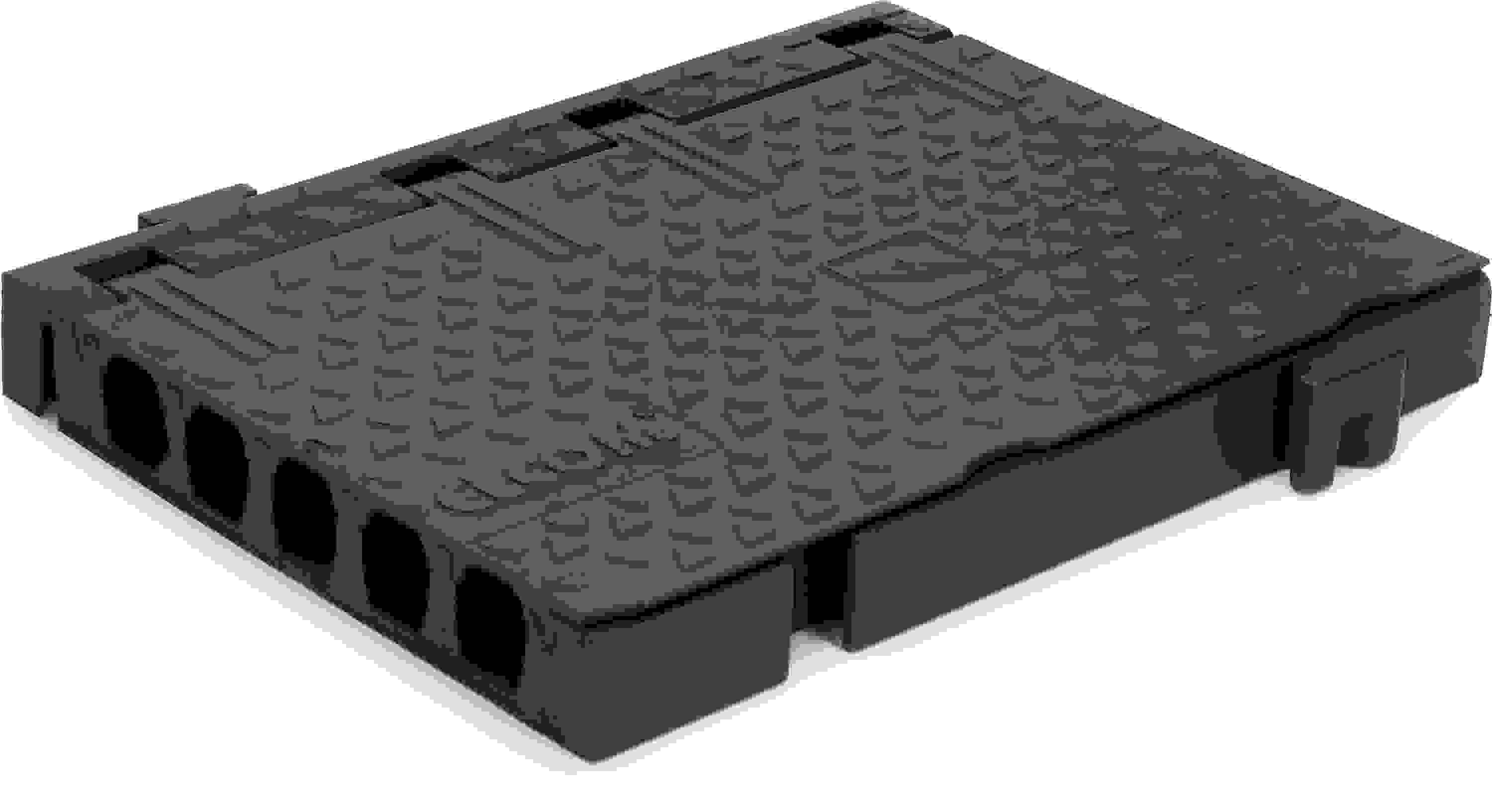 Penn Elcom Short Cross 5 Cable Protector - Black | Sweetwater