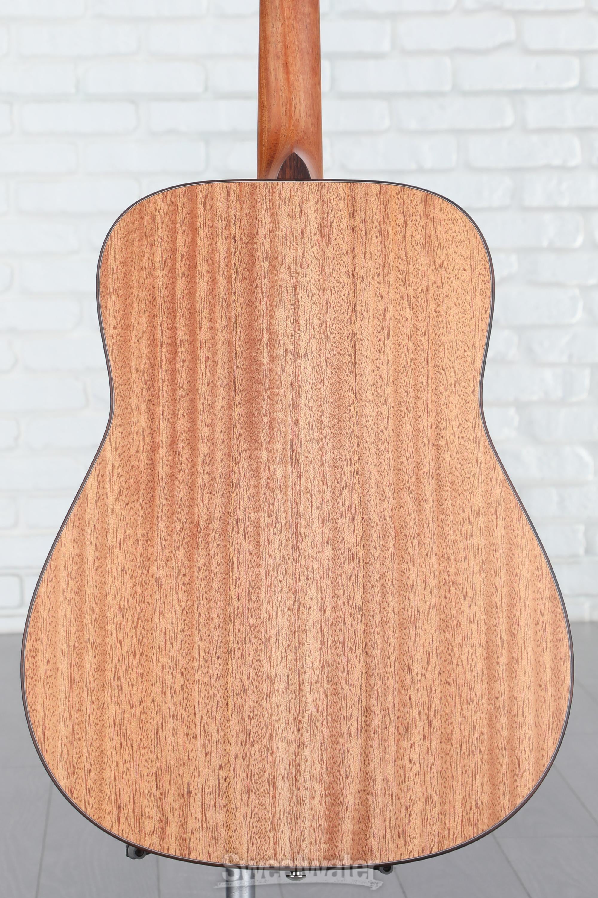 Larrivee D-40MH 12-fret Acoustic Guitar - Natural Satin | Sweetwater