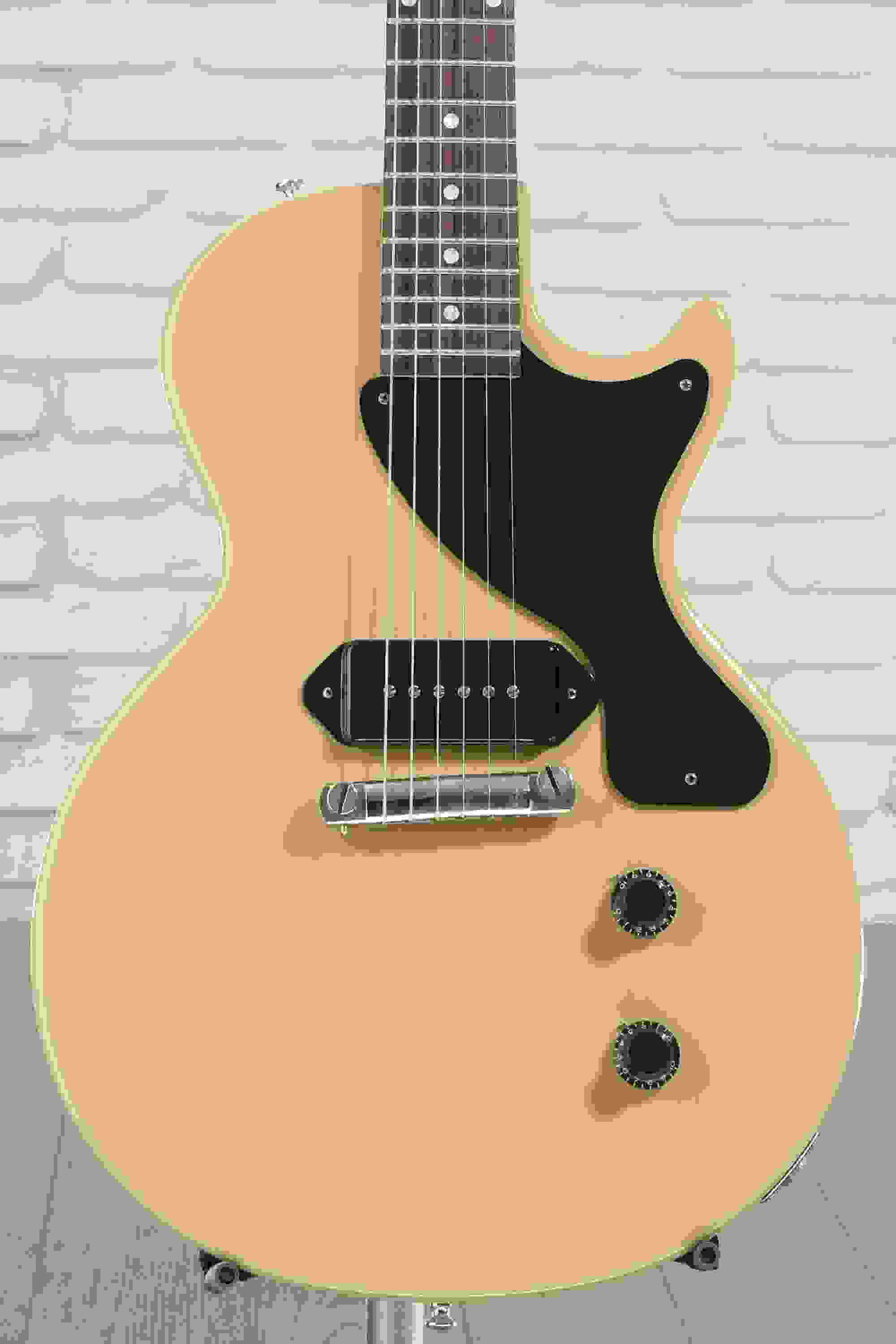 Gibson Custom 1957 Les Paul Junior Single Cut Reissue VOS - TV Yellow Reviews | Sweetwater