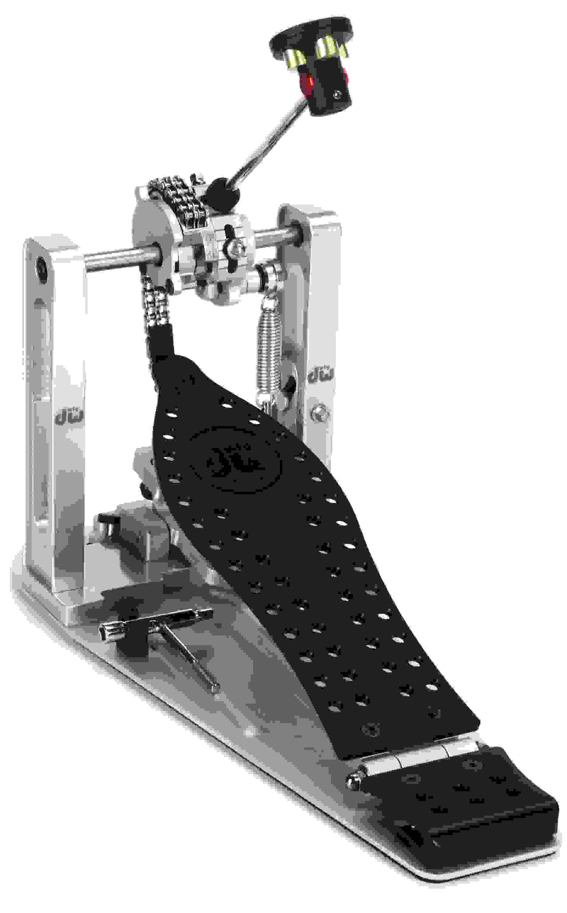 DW DWCPMCDBK MCD Machined Chain Drive Single Bass Drum Pedal - Graphite | Sweetwater