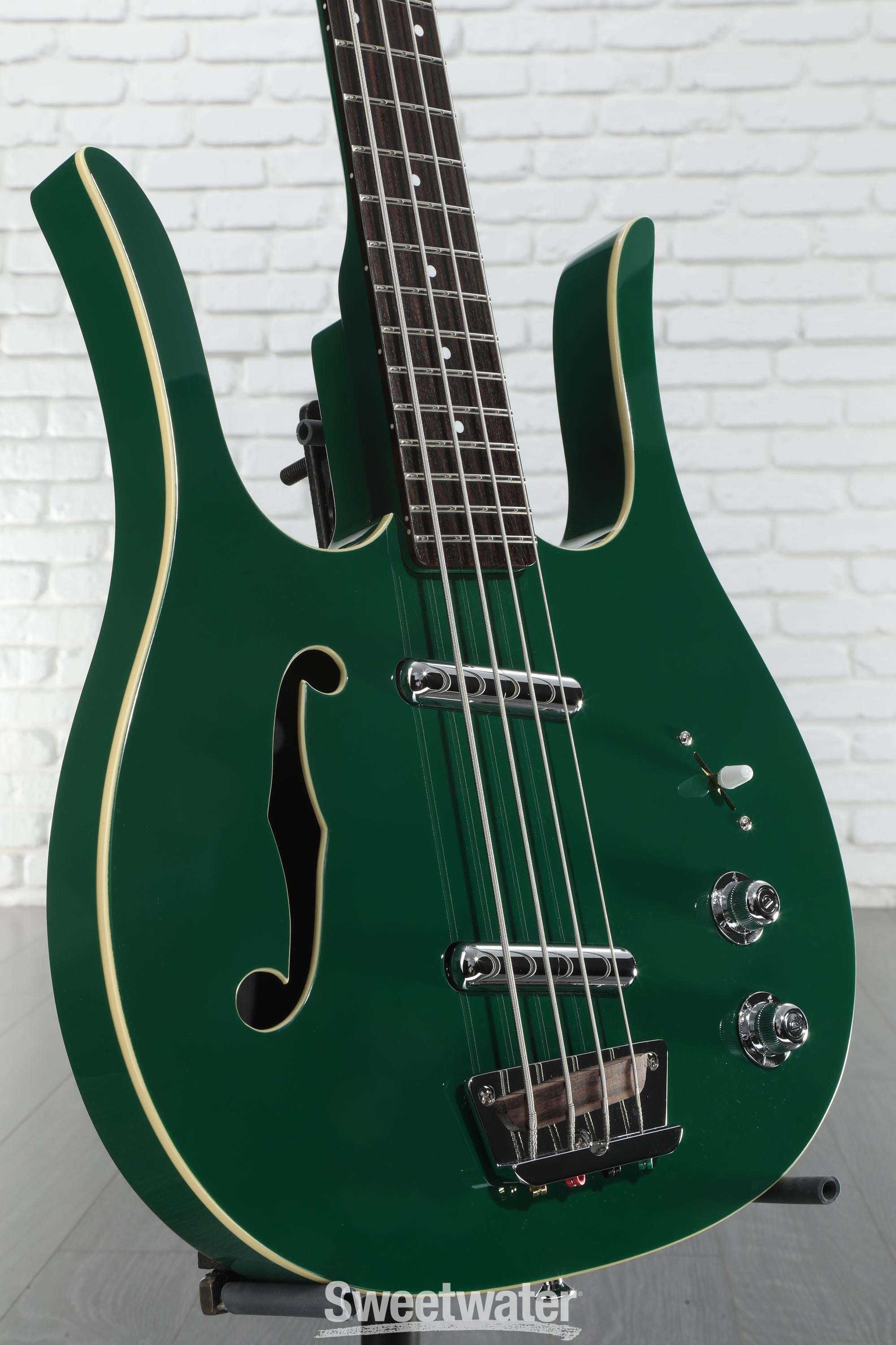 Danelectro Red Hot Longhorn Semi-hollowbody Bass Guitar - Jade | Sweetwater