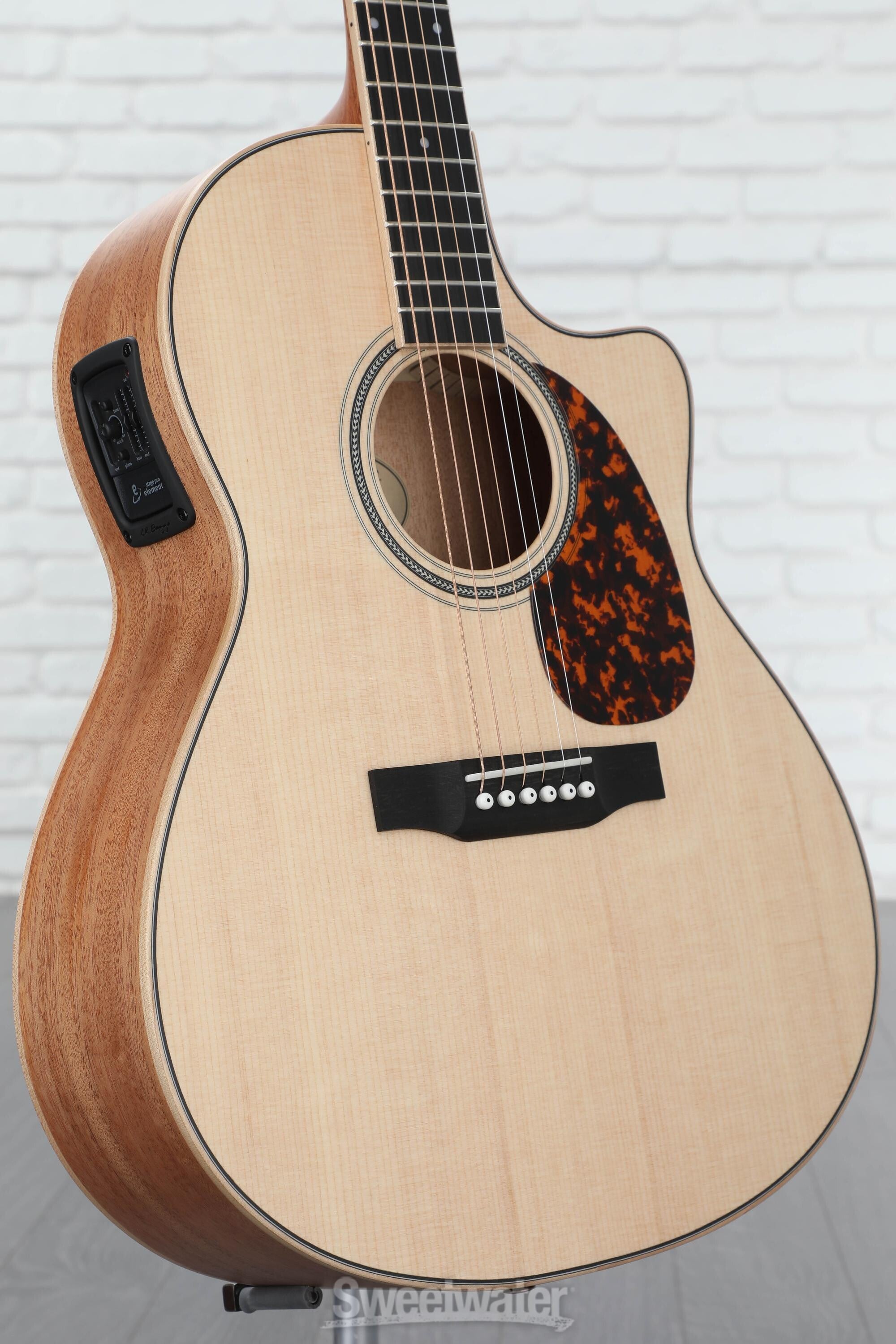 Larrivee LV-03E Acoustic-electric Guitar - Natural | Sweetwater