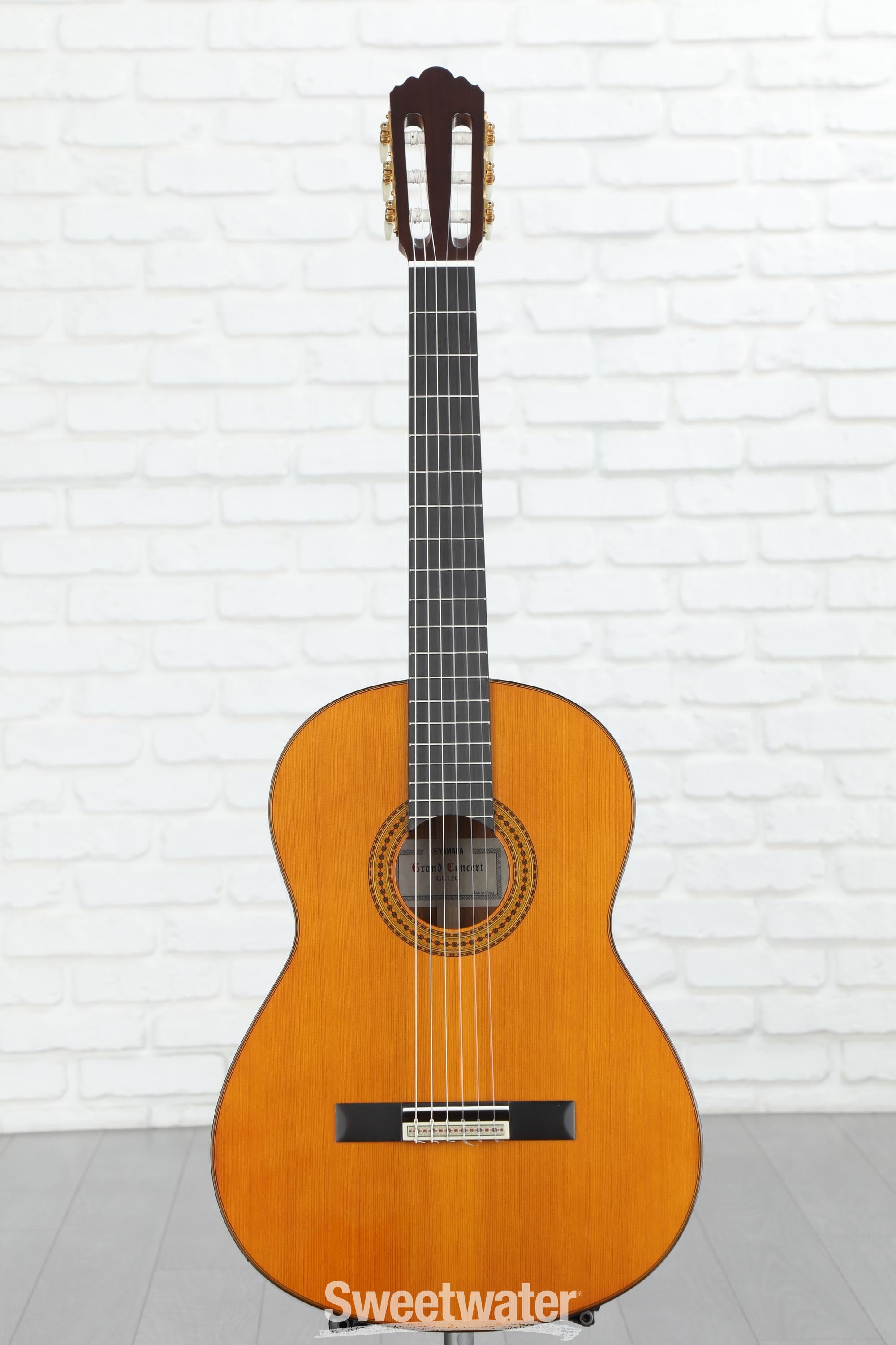 Yamaha GC12C Classical - Natural | Sweetwater