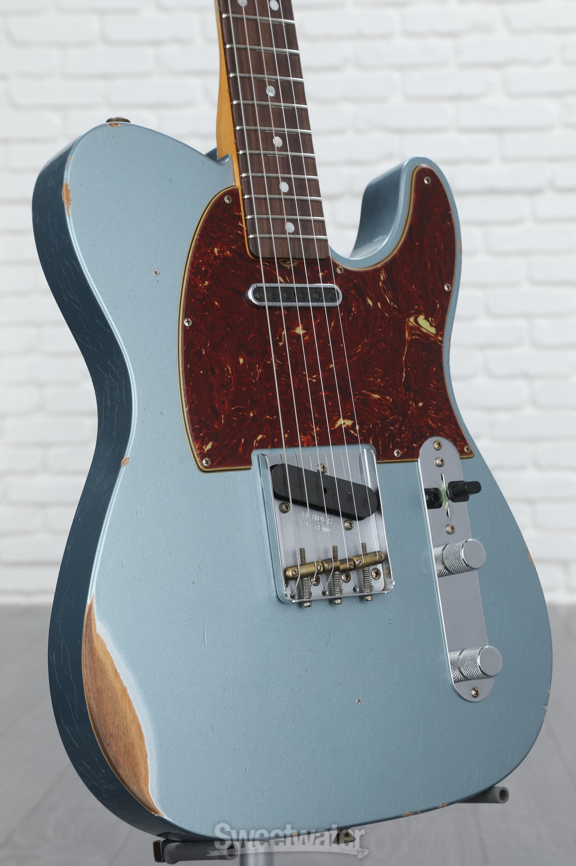 Fender Custom Shop Limited-edition '64 Telecaster Relic Electric Guitar ...