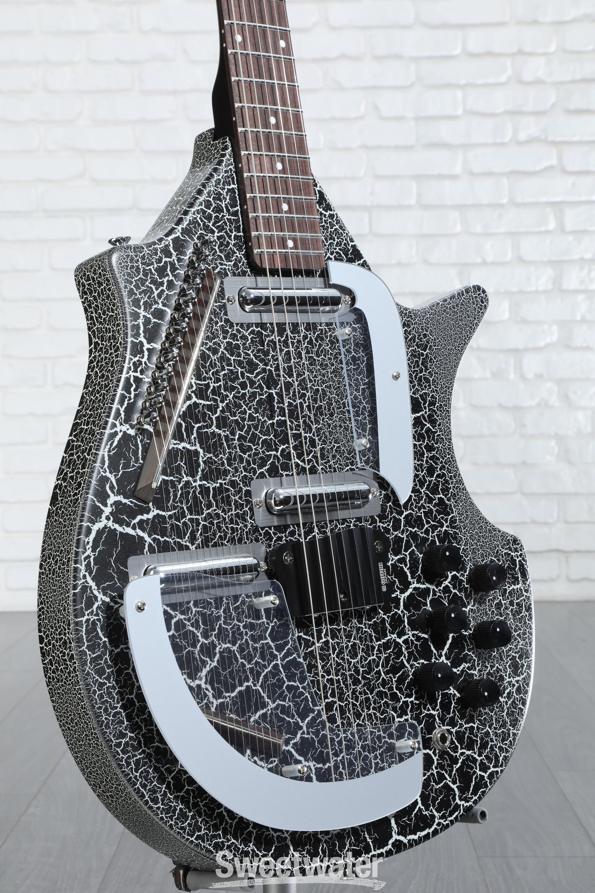 Danelectro Sitar - Black Crackle | Sweetwater