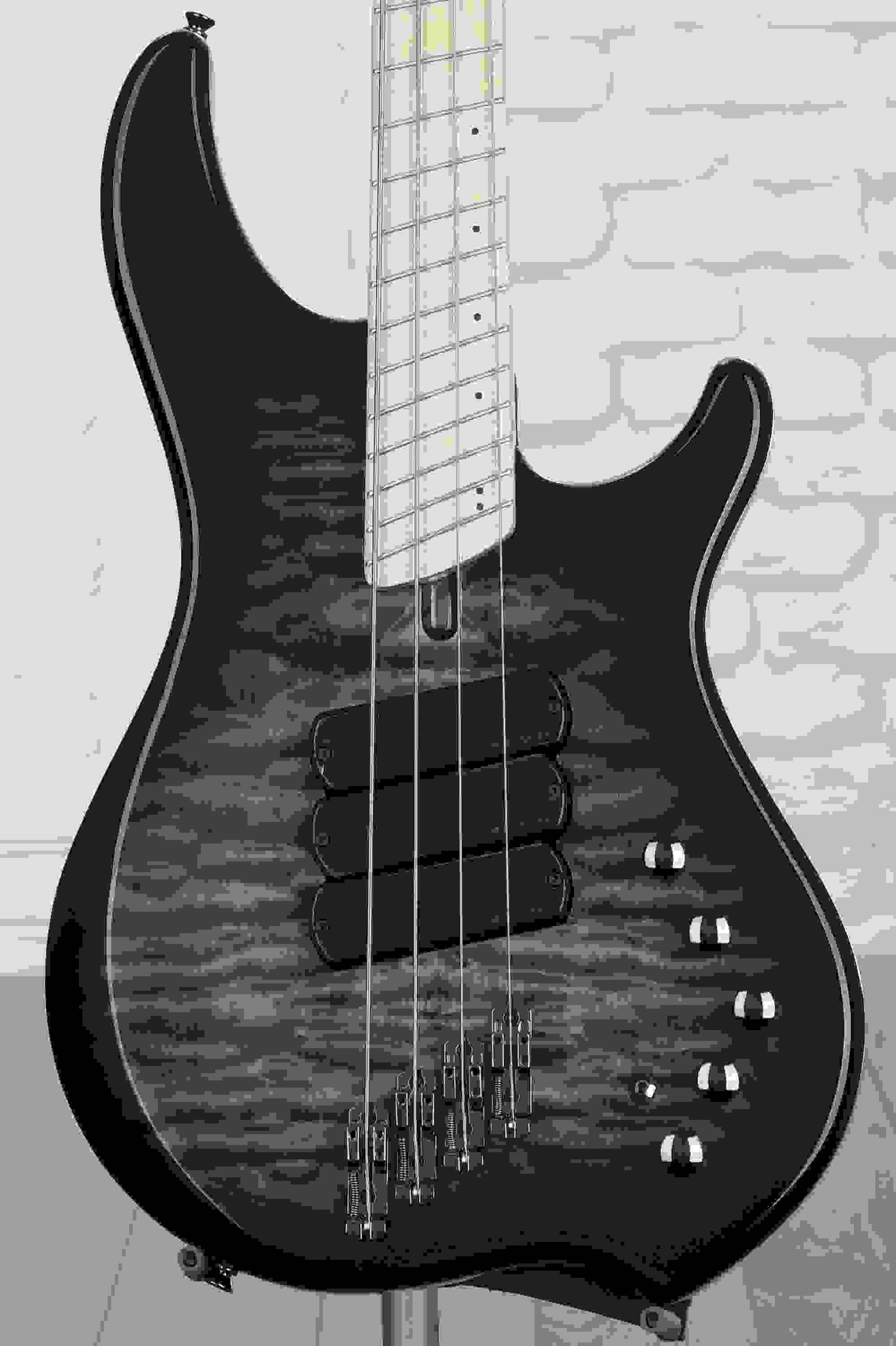 Dingwall Guitars Combustion 4 String Electric Bass 2 Tone Blackburst With Maple Fingerboard