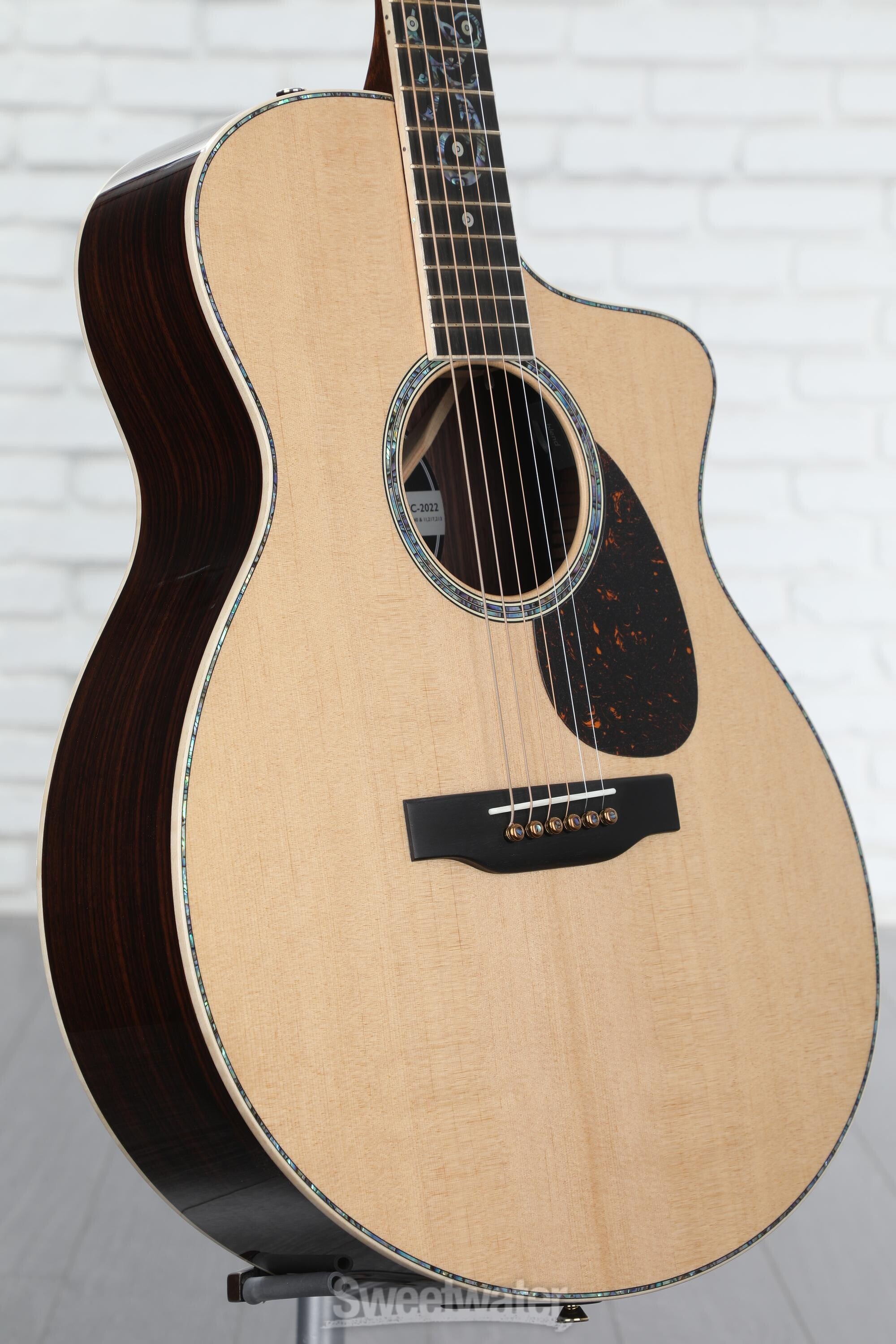Martin Custom Shop SC Acoustic-electric Guitar - Natural | Sweetwater